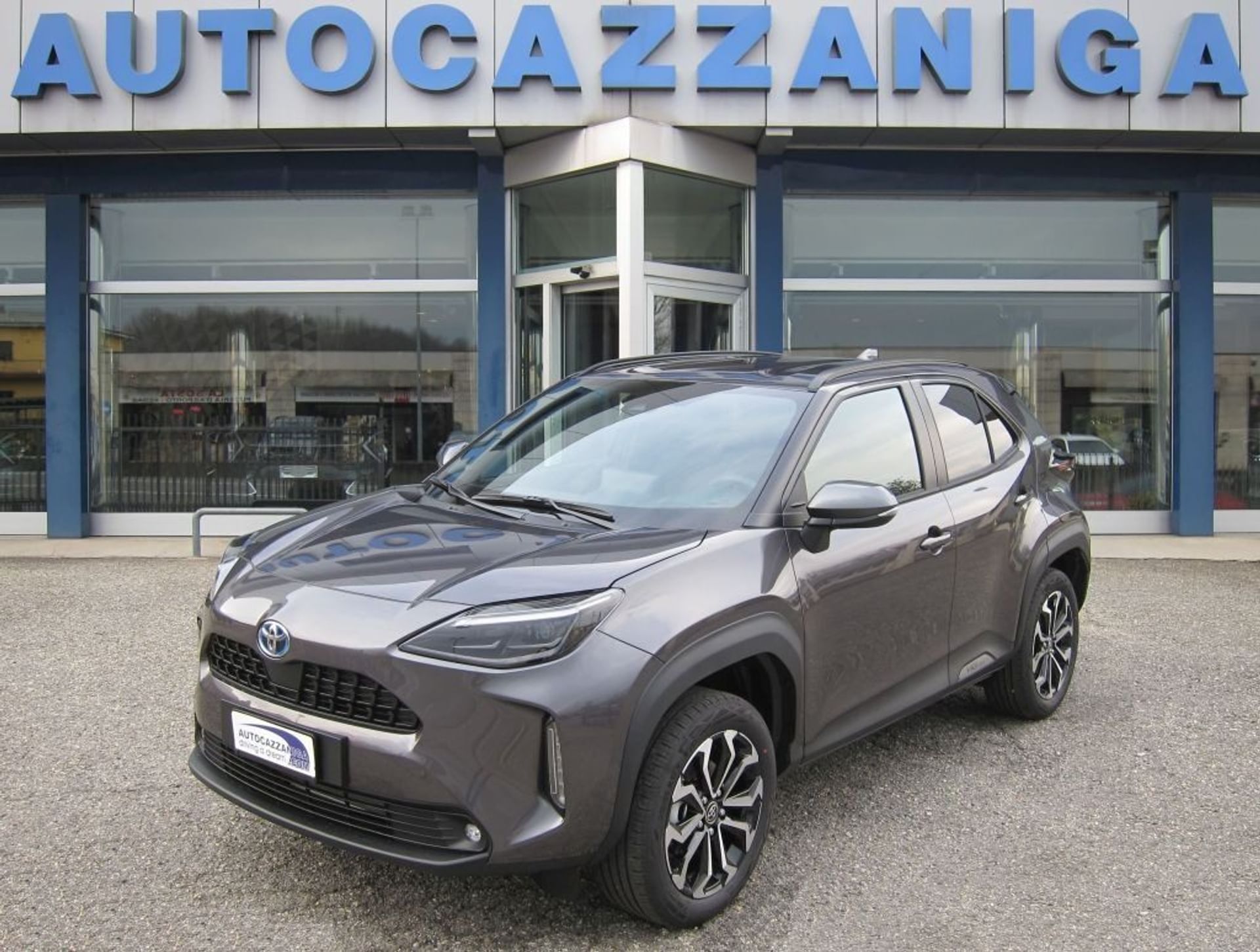 Toyota Yaris Cross 1.5 HYBRID 116cv ACTIVE/TREND/LOUNGE/GR SPORT MY24 Nuova Ibrida con 0 km a ...