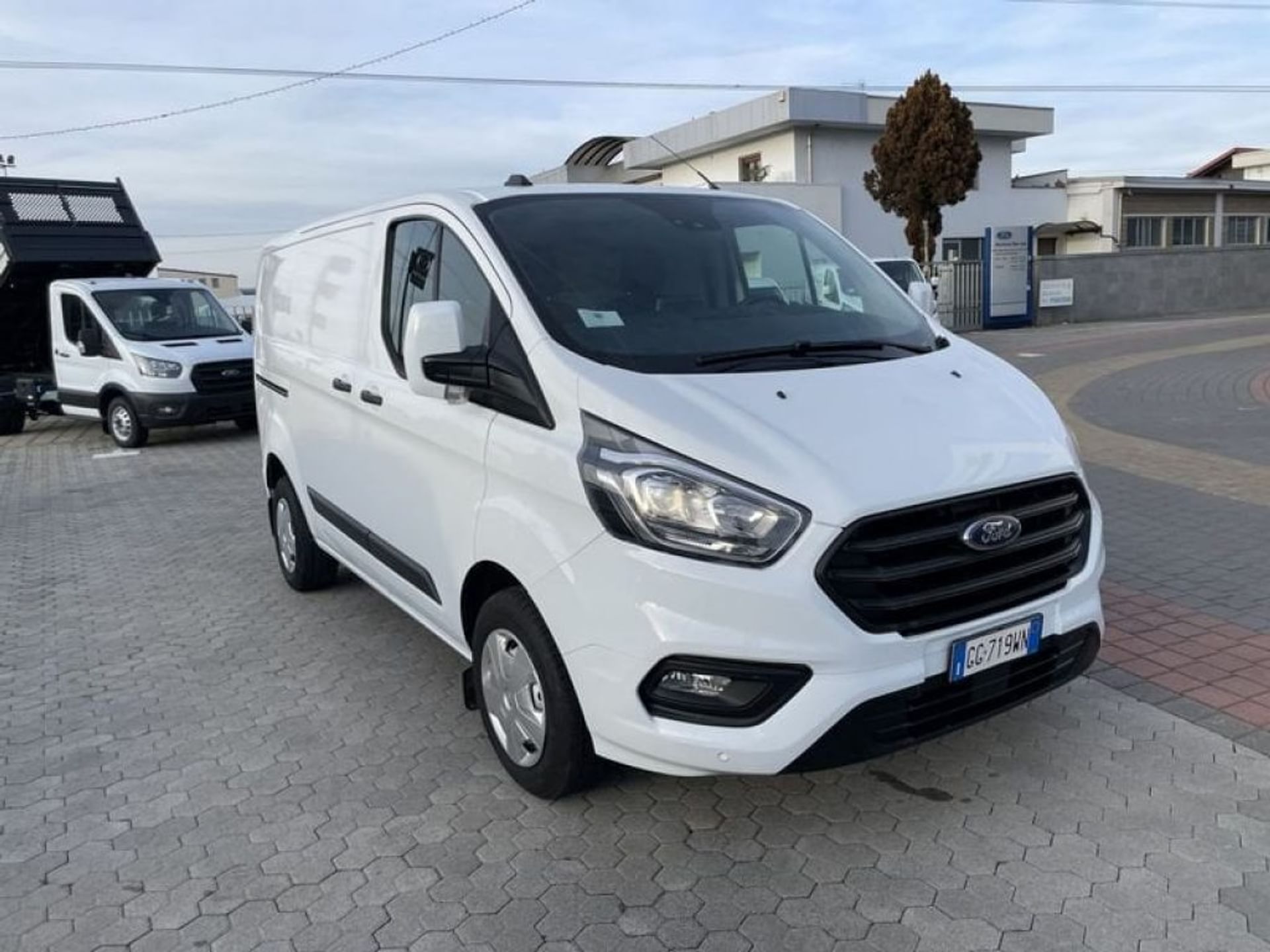 Ford Transit Custom 300 2.0 EcoBlue PC Furgone Trend Usata Diesel con ...