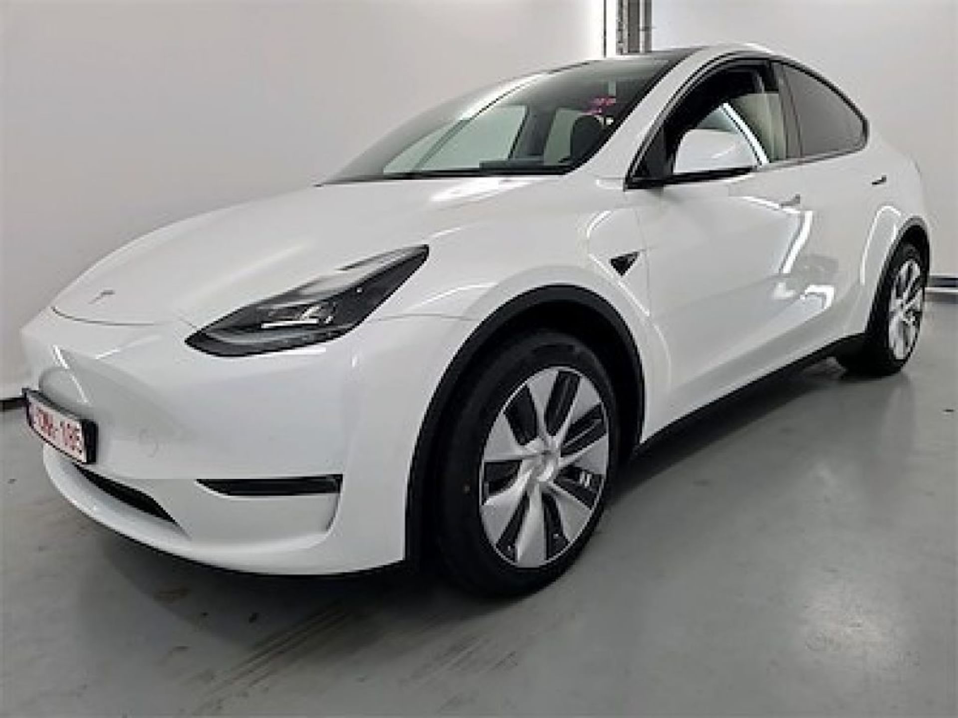 Tesla Model Y Performance 4WD IN ARRIVO Nuova Elettrica con 57 km a ...