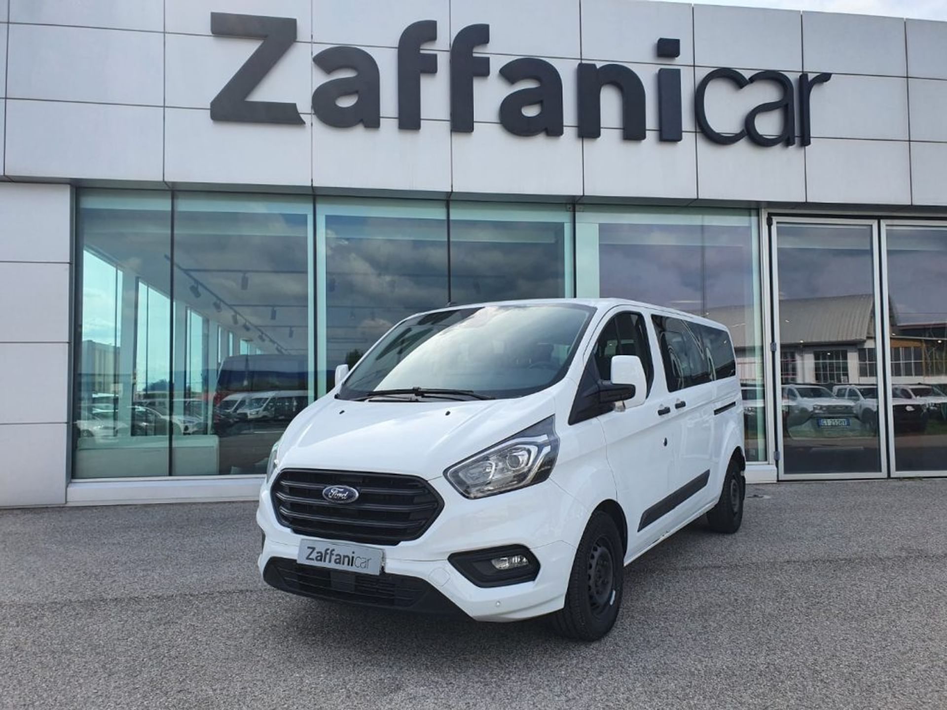 Ford Transit Custom 320 2.0 EcoBlue 130 aut. PL Combi Trend 9 POSTI ...