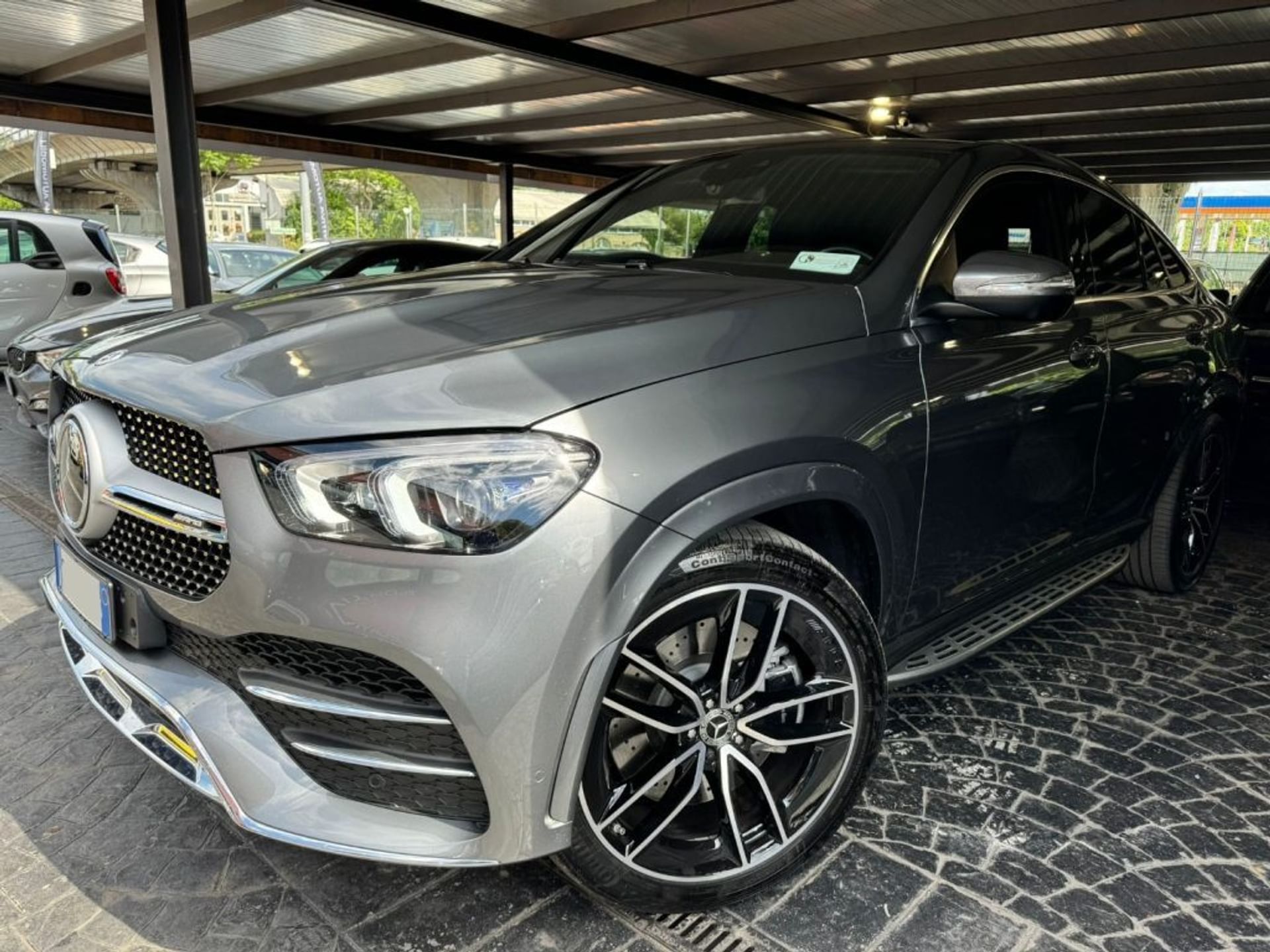 Mercedes-Benz GLE AMG TETTO PEDANE PACK LUCI FULL! 4Matic Usata Ibrida ...