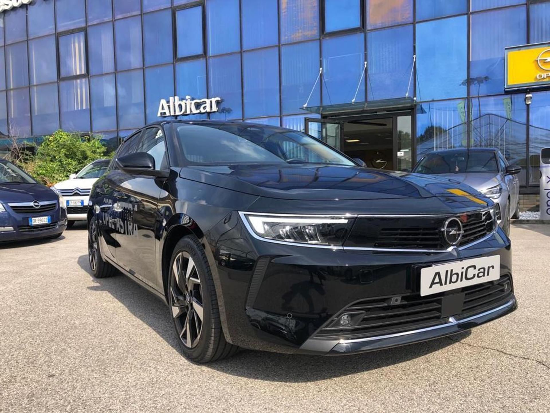 Opel Astra 1.5 Turbo Diesel 130 CV AT8 Business Elegance Nuova Diesel ...