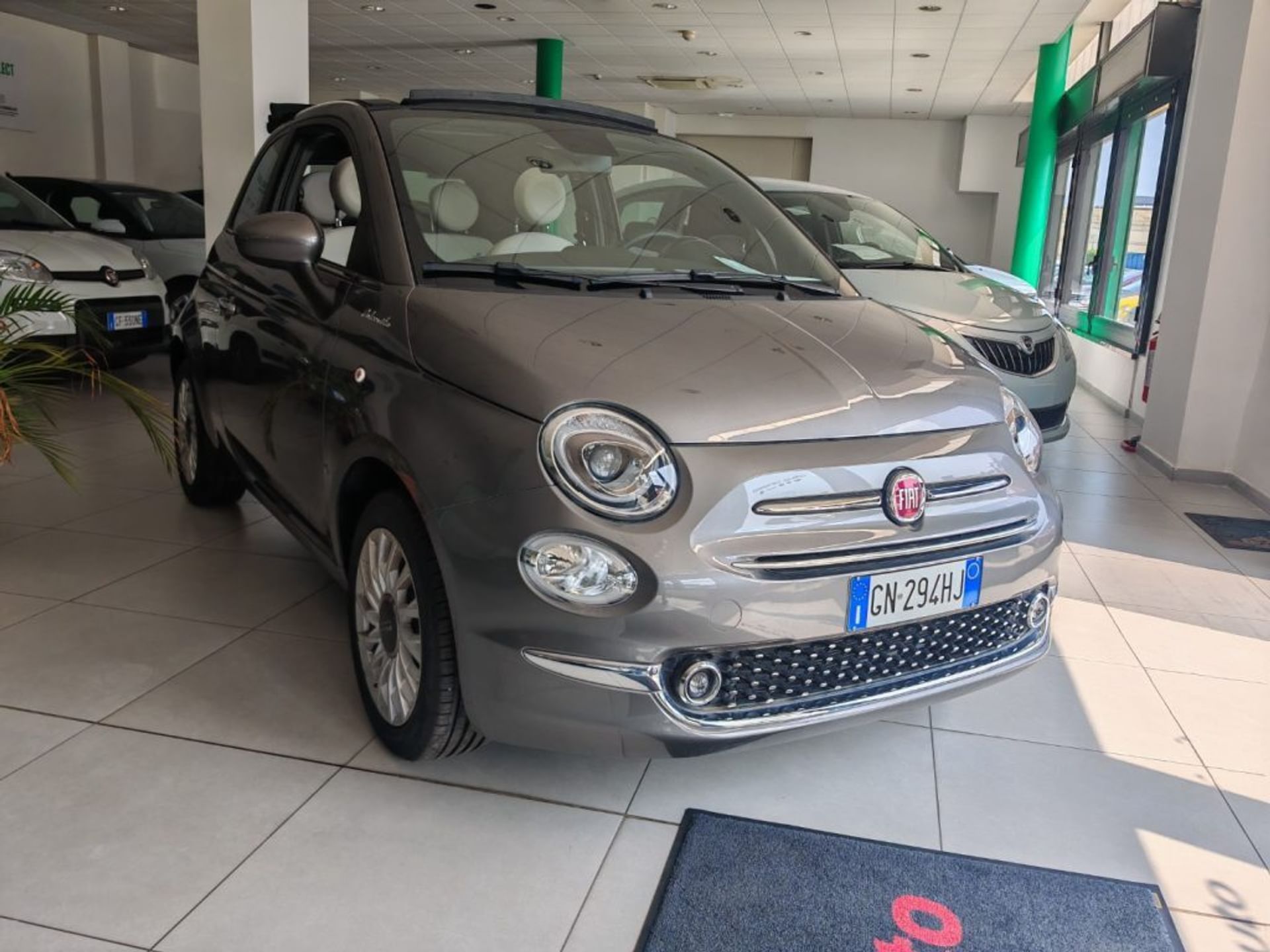 Fiat 500 C 1.0 Hybrid Dolcevita Usata Ibrida con 16.429 km a Torino (TO ...
