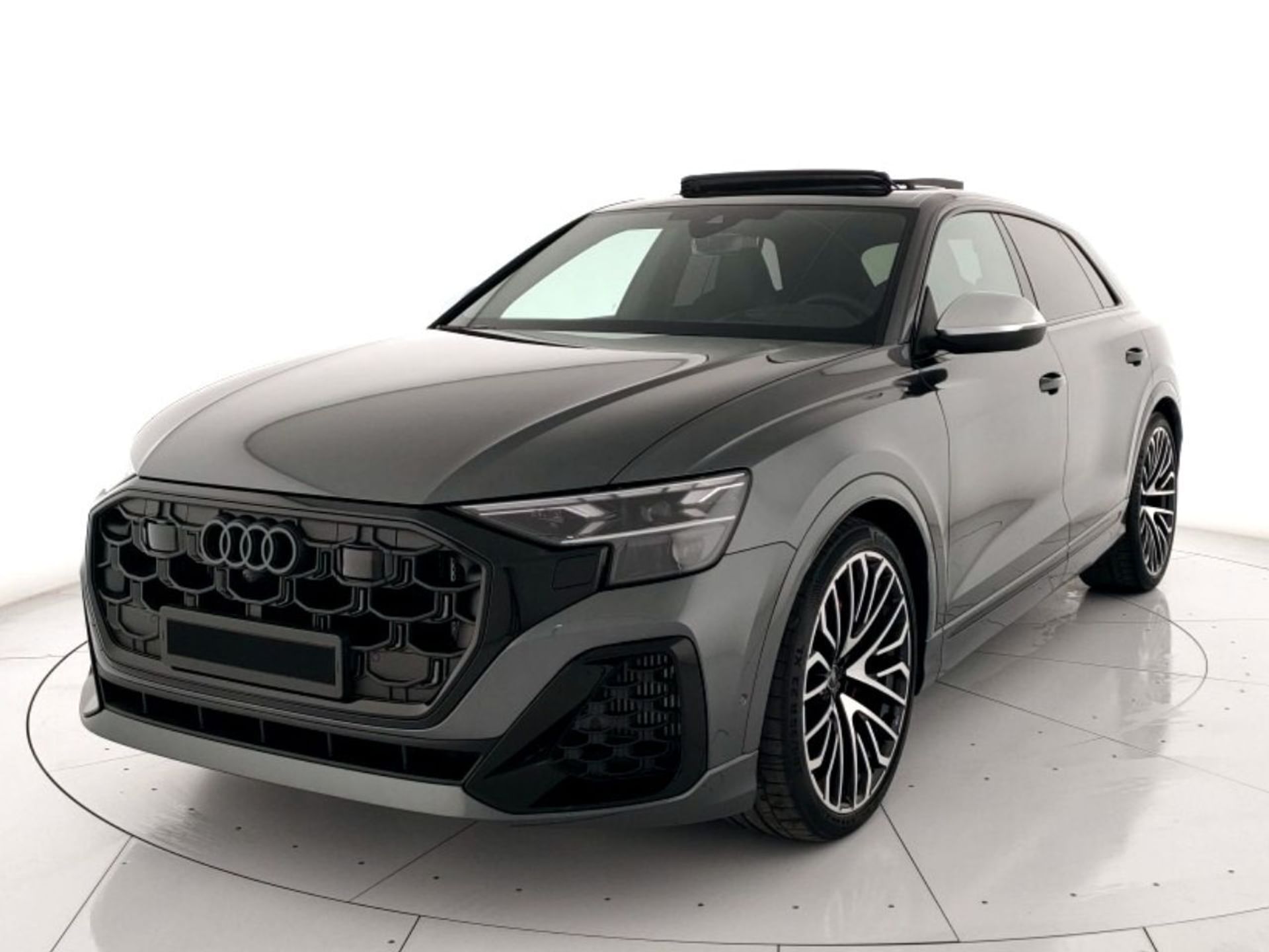 Audi Q8 Sq8 4.0 tfsi quattro 507cv /list. 155.135 Usata Benzina con 2.200 km a San Zeno Naviglio ...
