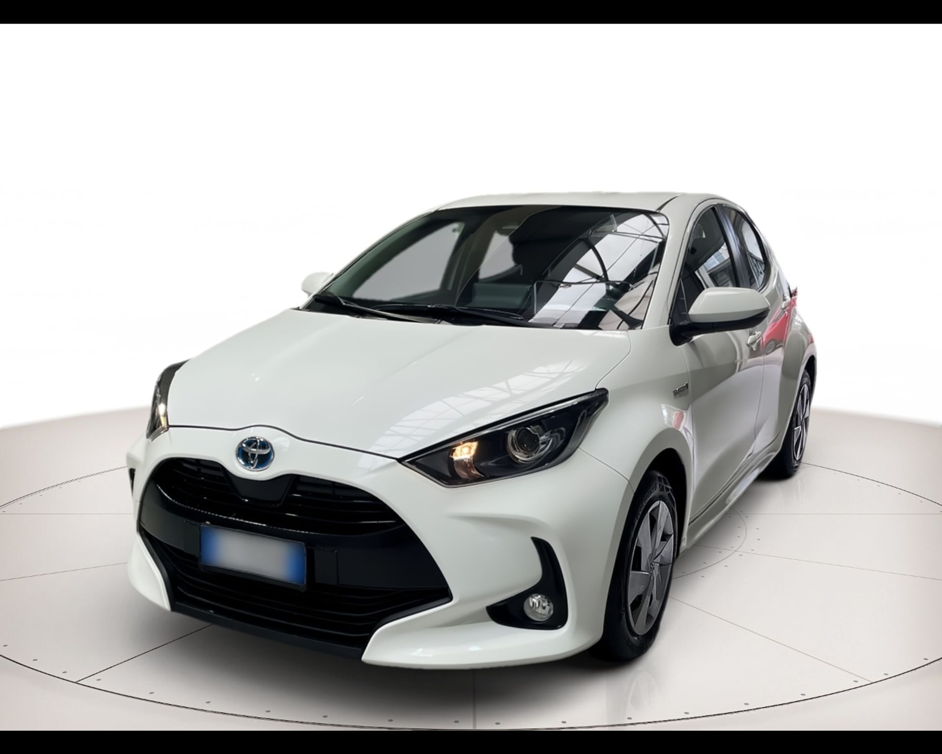 Toyota Yaris 1.5h business e-cvt Usata Ibrida con 42.695 km a Rovigo ...