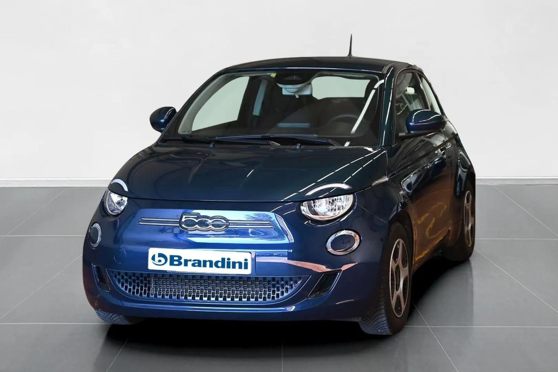 Fiat 500e 3+1 42 kwh passion Usata Elettrica con 43.543 km a Firenze (FI) - AutoSuperMarket