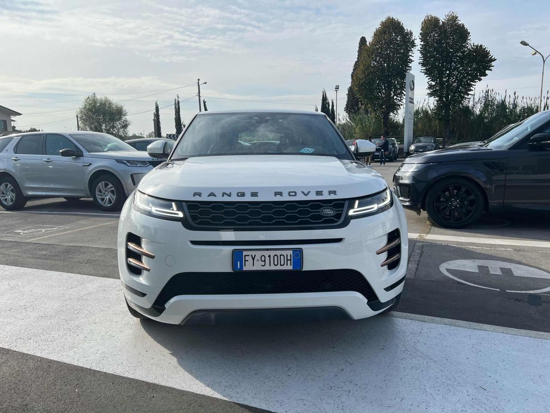 Land Rover Range Rover Evoque 2.0D I4-L.Flw 150CV AWD Aut R-Dynamic HSE ...