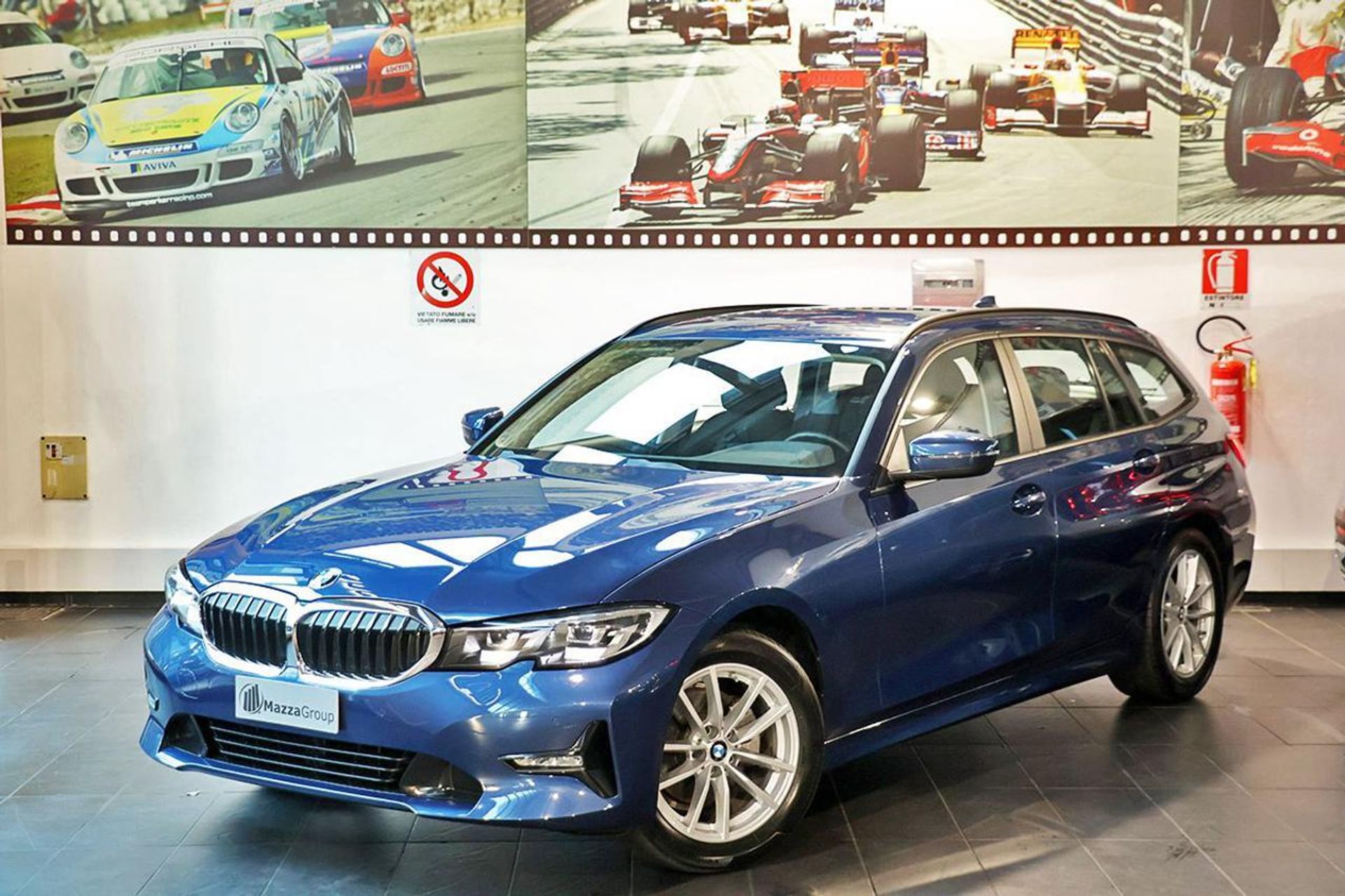 BMW Serie 3 320d d 48V xDrive Touring Business Advantage Auto. Usata ...