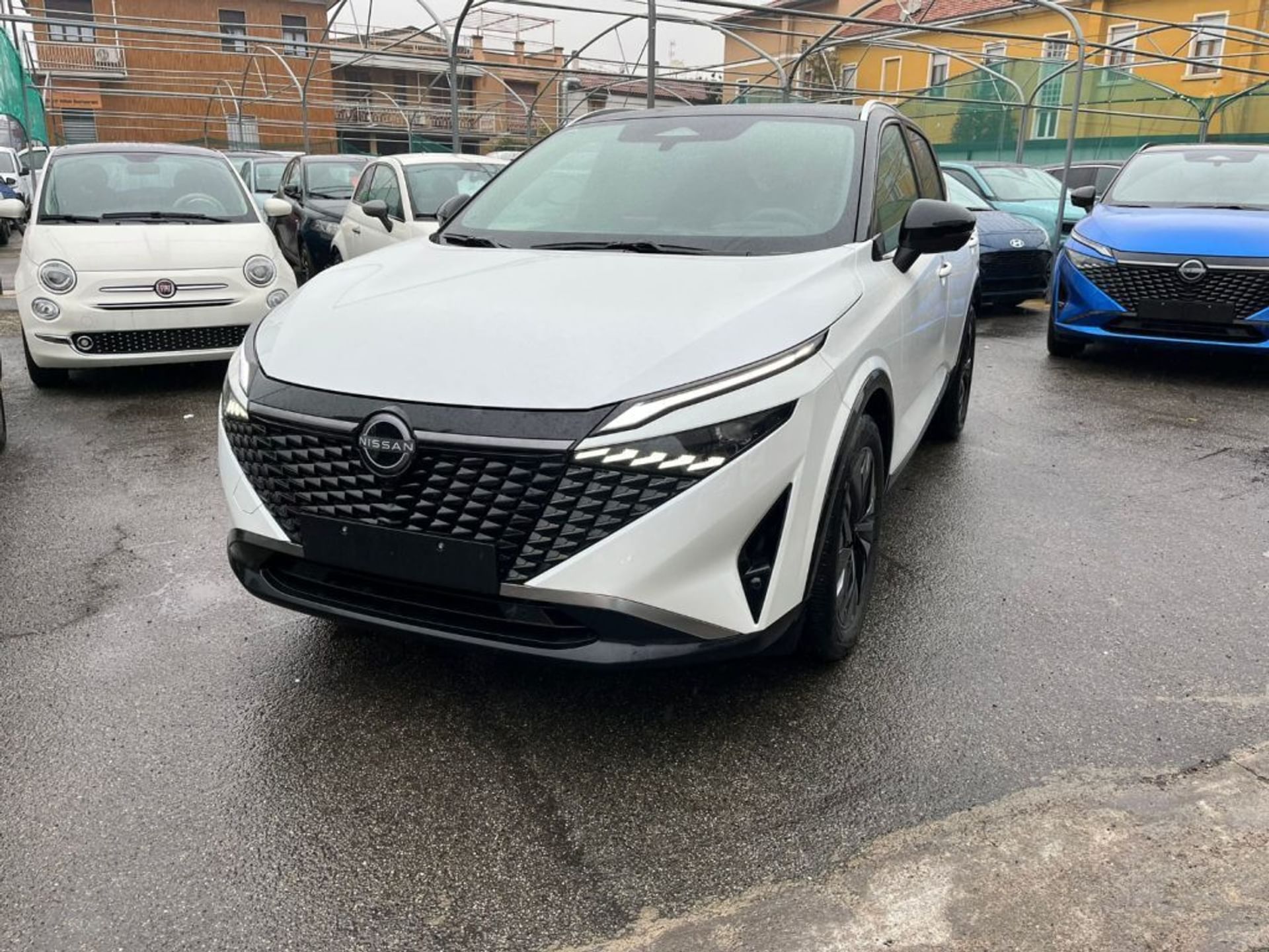 Nissan Qashqai MHEV 158 CV Xtronic 4WD Tekna Nuova Ibrida con 10 km a ...