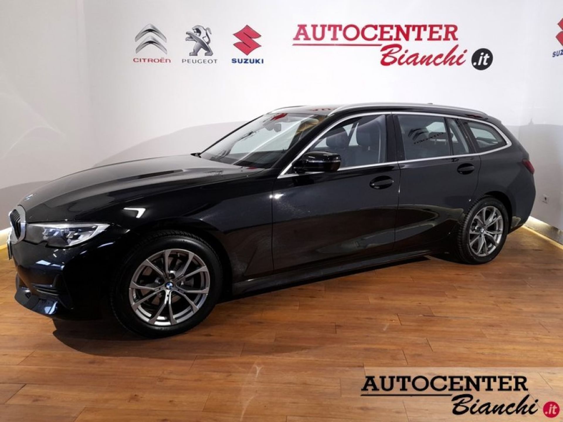 BMW Serie 3 320d d 48V Touring Sport Usata Ibrida Diesel/Elettrico con ...