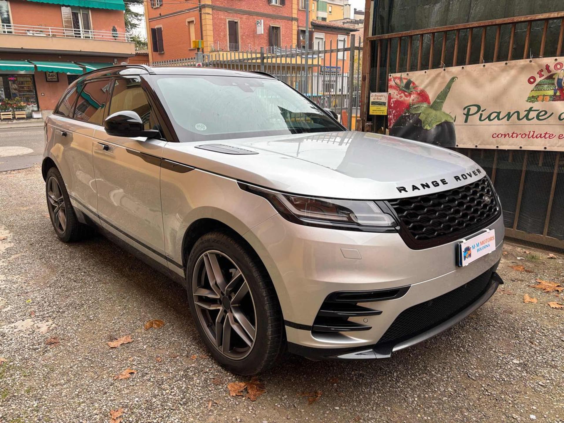 Land Rover Range Rover Velar 2.0D I4 240 CV R-Dynamic "ProMMo" Usata ...