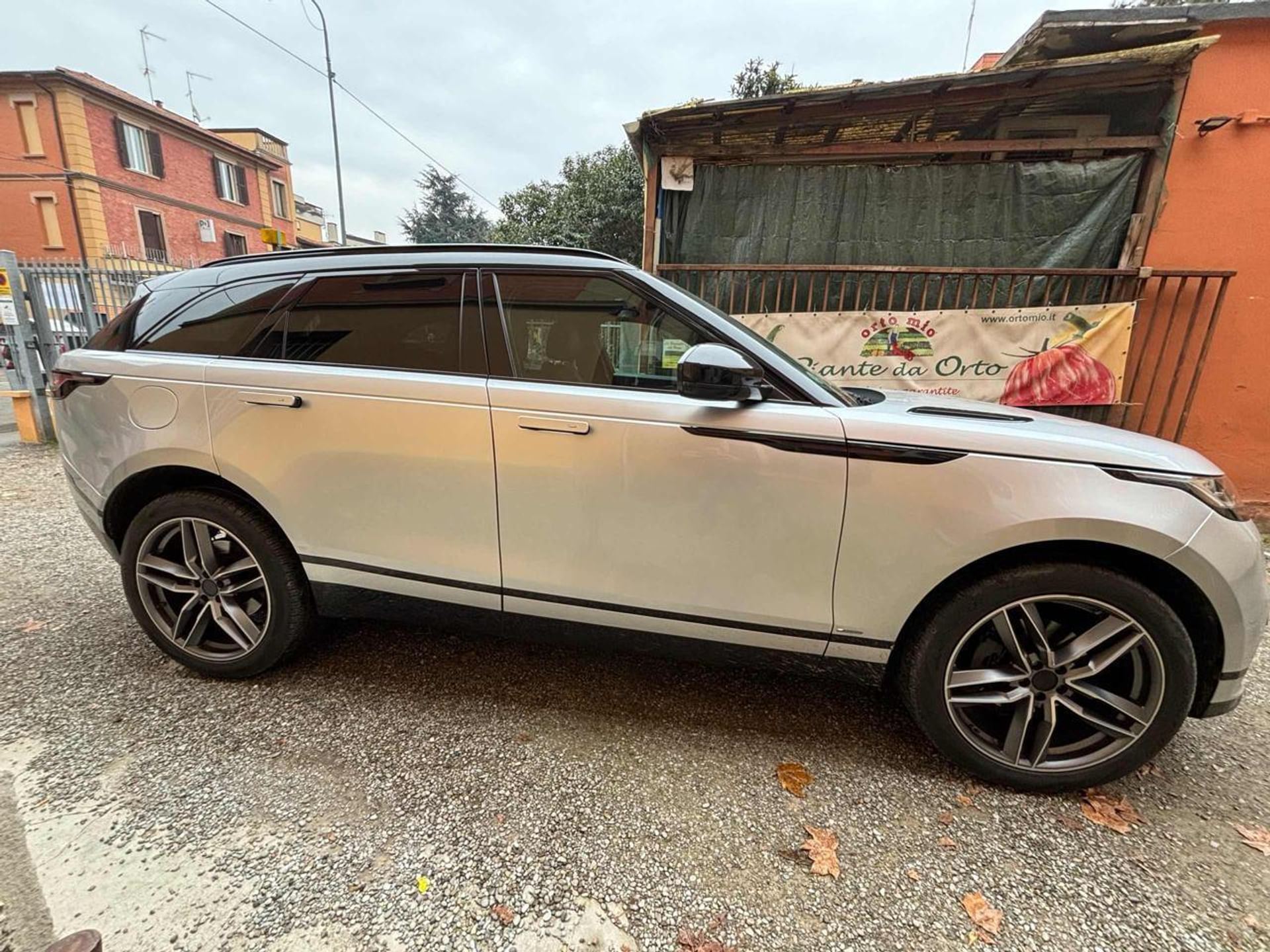 Land Rover Range Rover Velar 2.0D I4 240 CV R-Dynamic "ProMMo" Usata ...