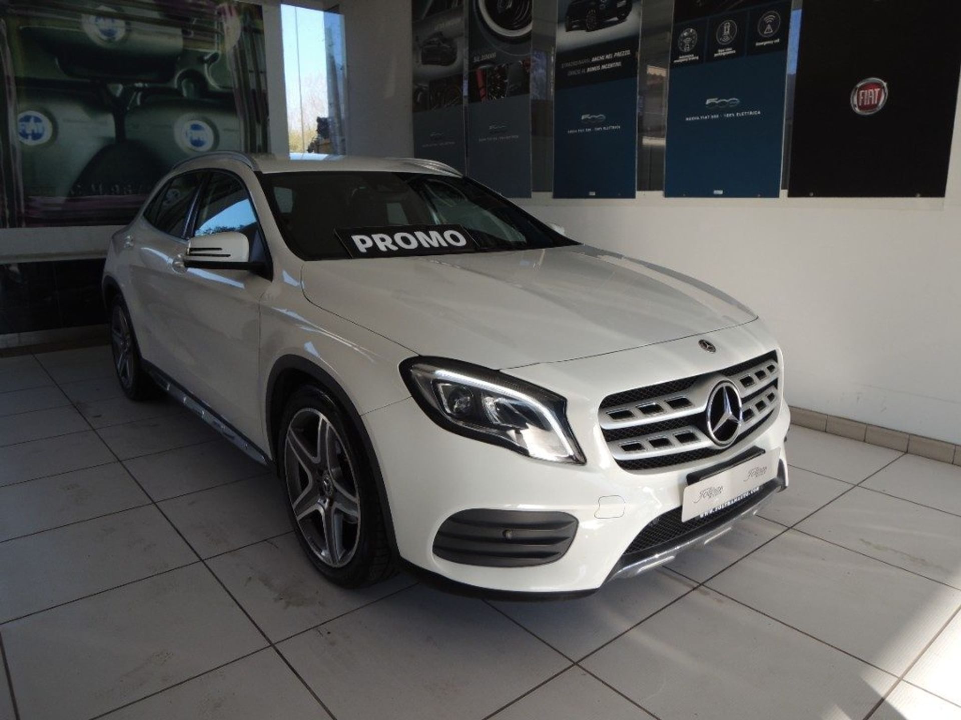 Mercedes-Benz GLA d Automatic Premium Usata Diesel con 46.000 km a ...