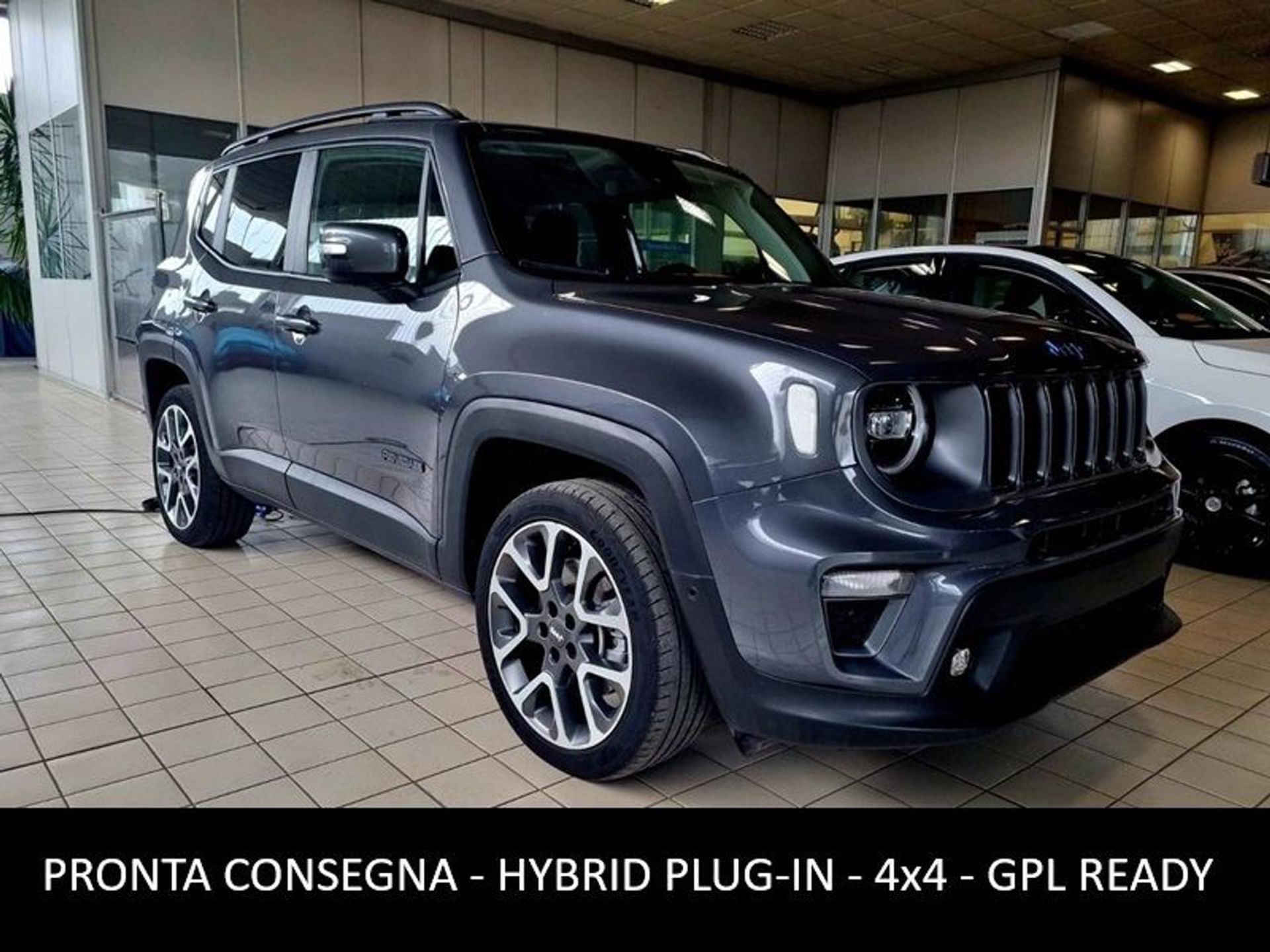 Jeep Renegade 1.3 T4 240CV PHEV 4xe AT6 S Usata Ibrida con 53.000 km a ...
