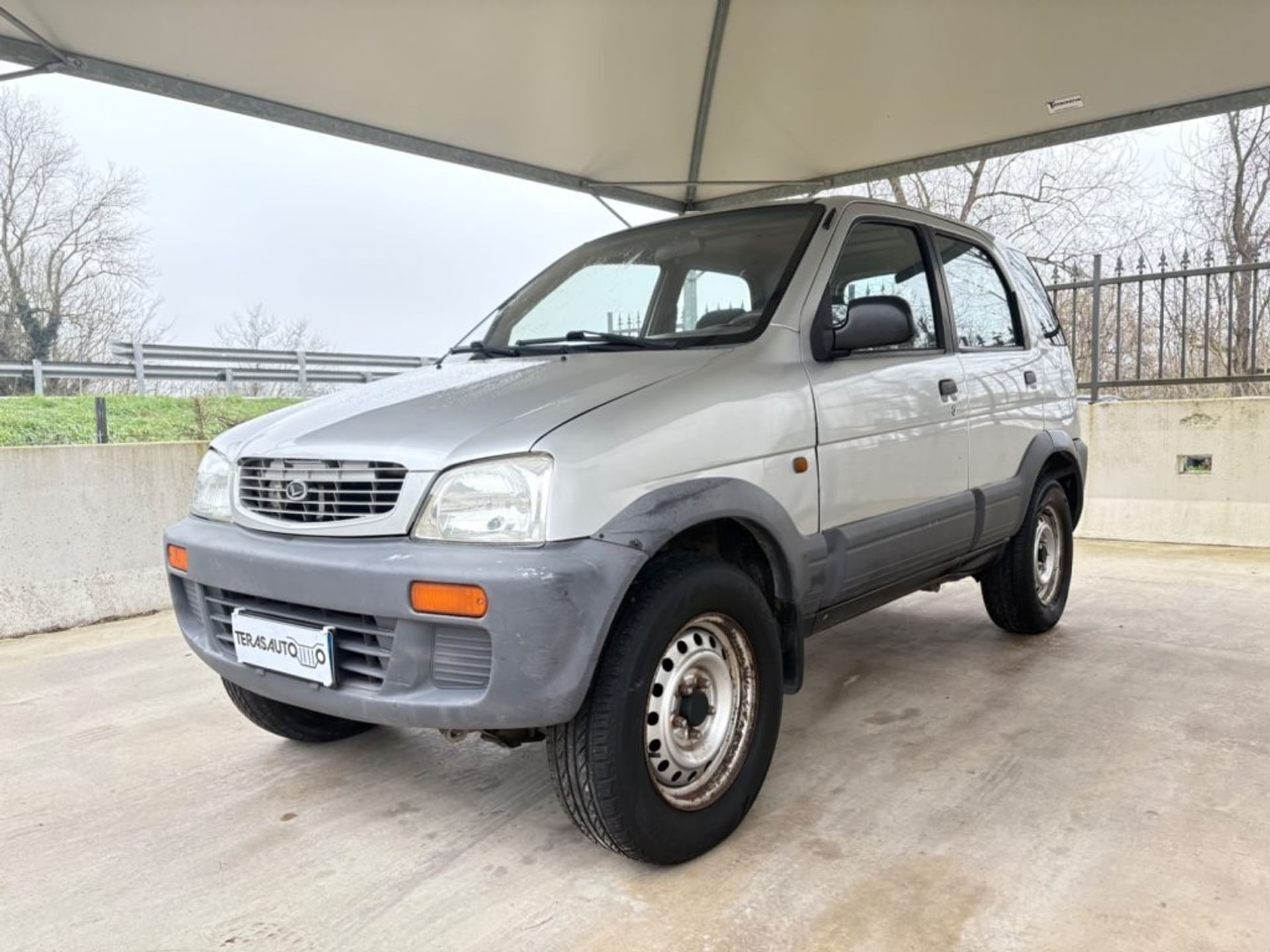 Daihatsu Terios 1.3i 16V cat 4WD OK NEOPATENTATI GPL OK 04/2031 Usata ...