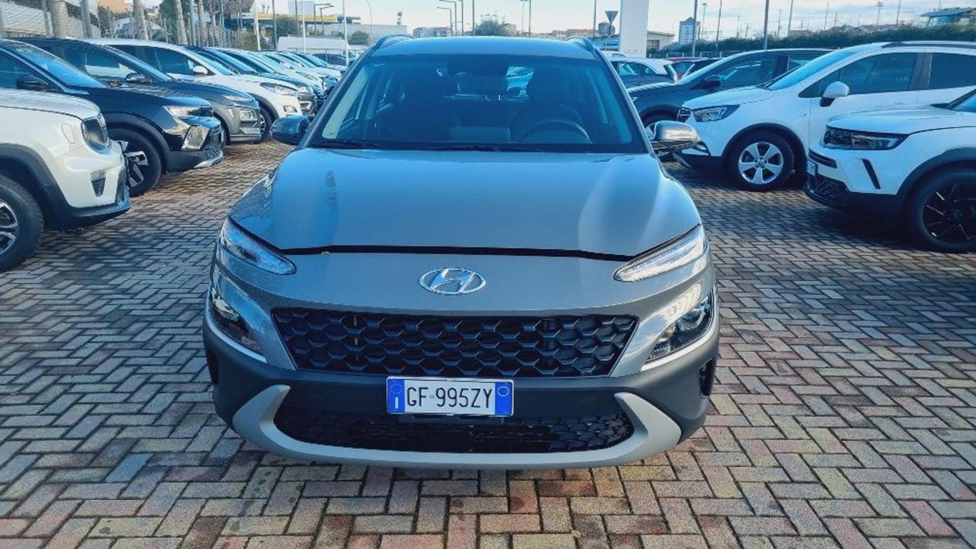 Hyundai Kona 1.6 CRDI Hybrid 48V iMT XTech Usata Ibrida Diesel/Elettrico con 60.242 km a Savona ...