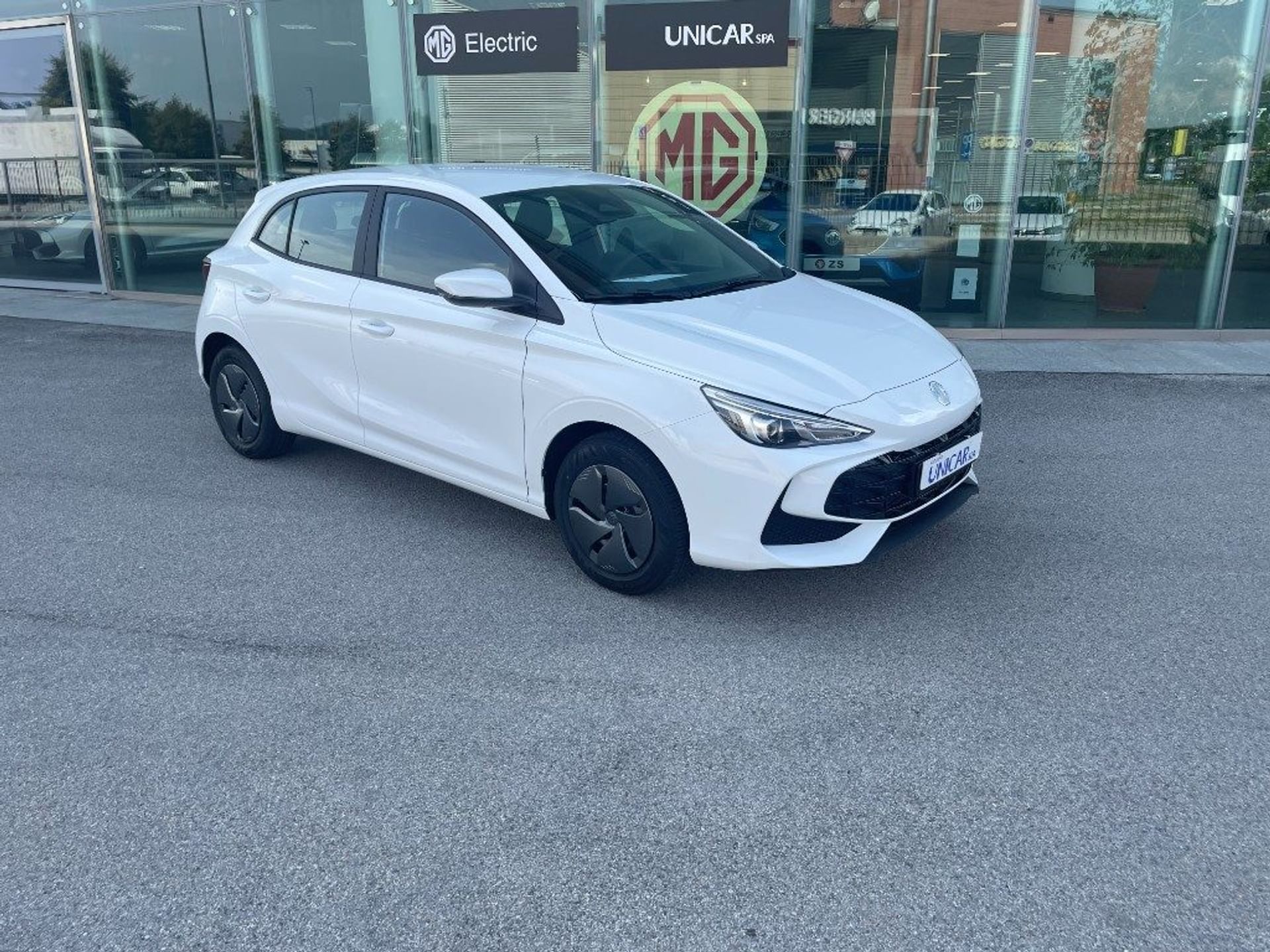 MG3 STANDARD FULL HYBRID Nuova Ibrida Benzina con 0 km a Alba (CN ...