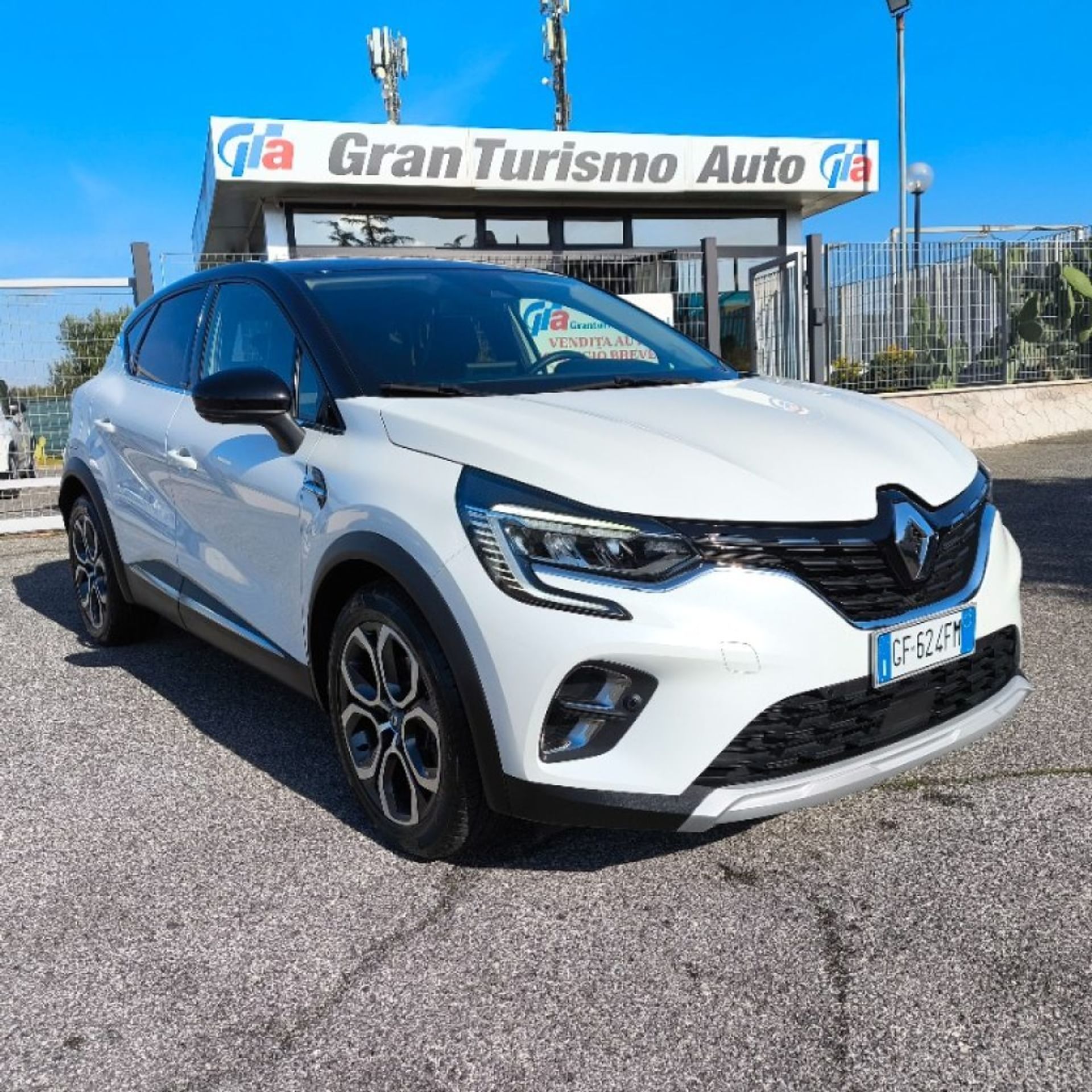 Renault Captur Plug-in Hybrid E-Tech 160 CV Intens PREZZO REALE Usata ...