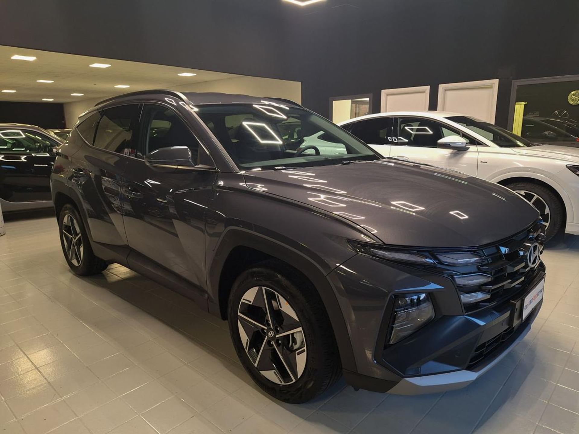 Hyundai Tucson 1.6 CRDI 48V DCT Business Km0 Nuova Ibrida Diesel ...