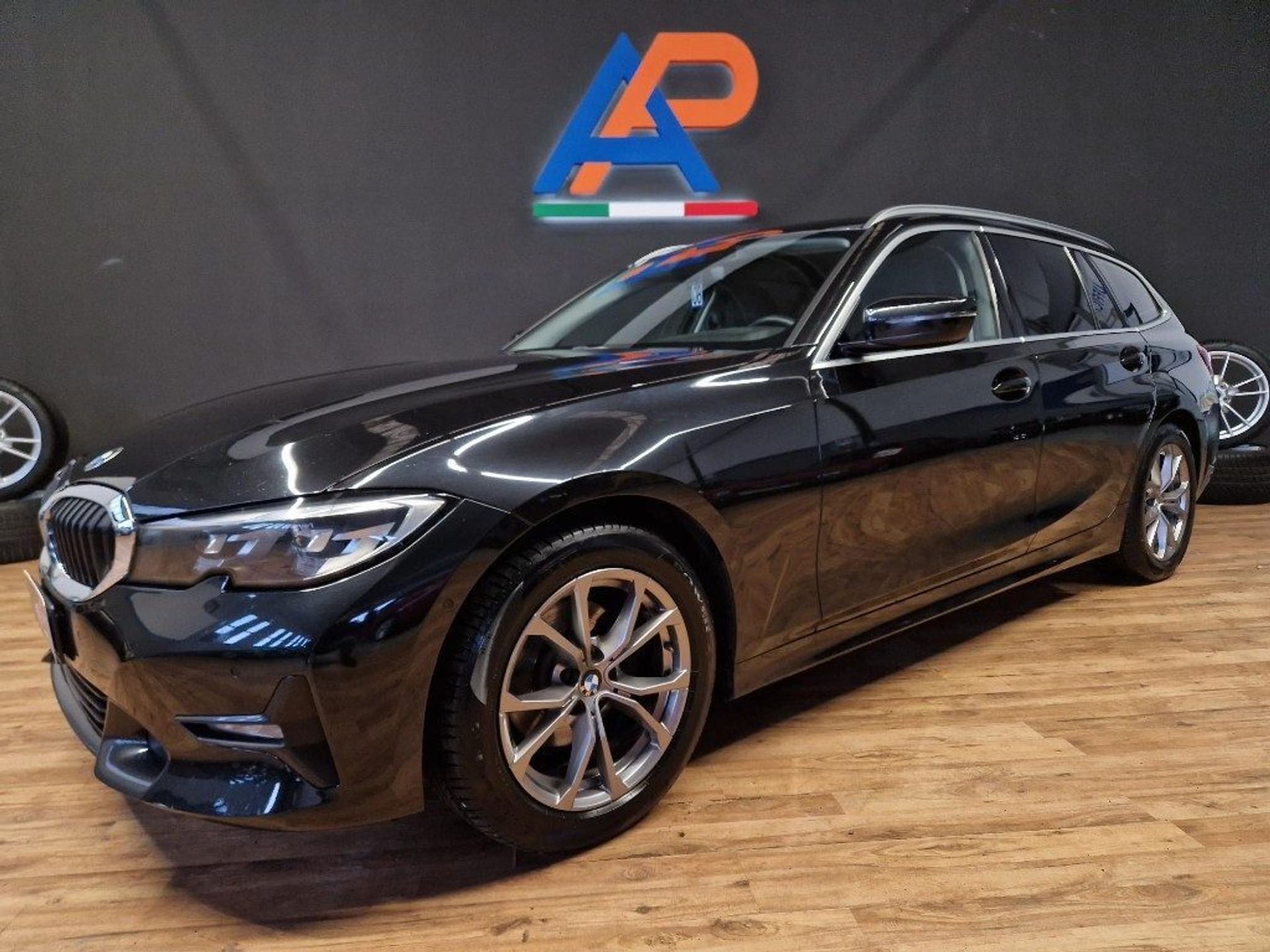 BMW Serie 3 320d d 48V xDrive Touring Msport Usata Ibrida Diesel ...