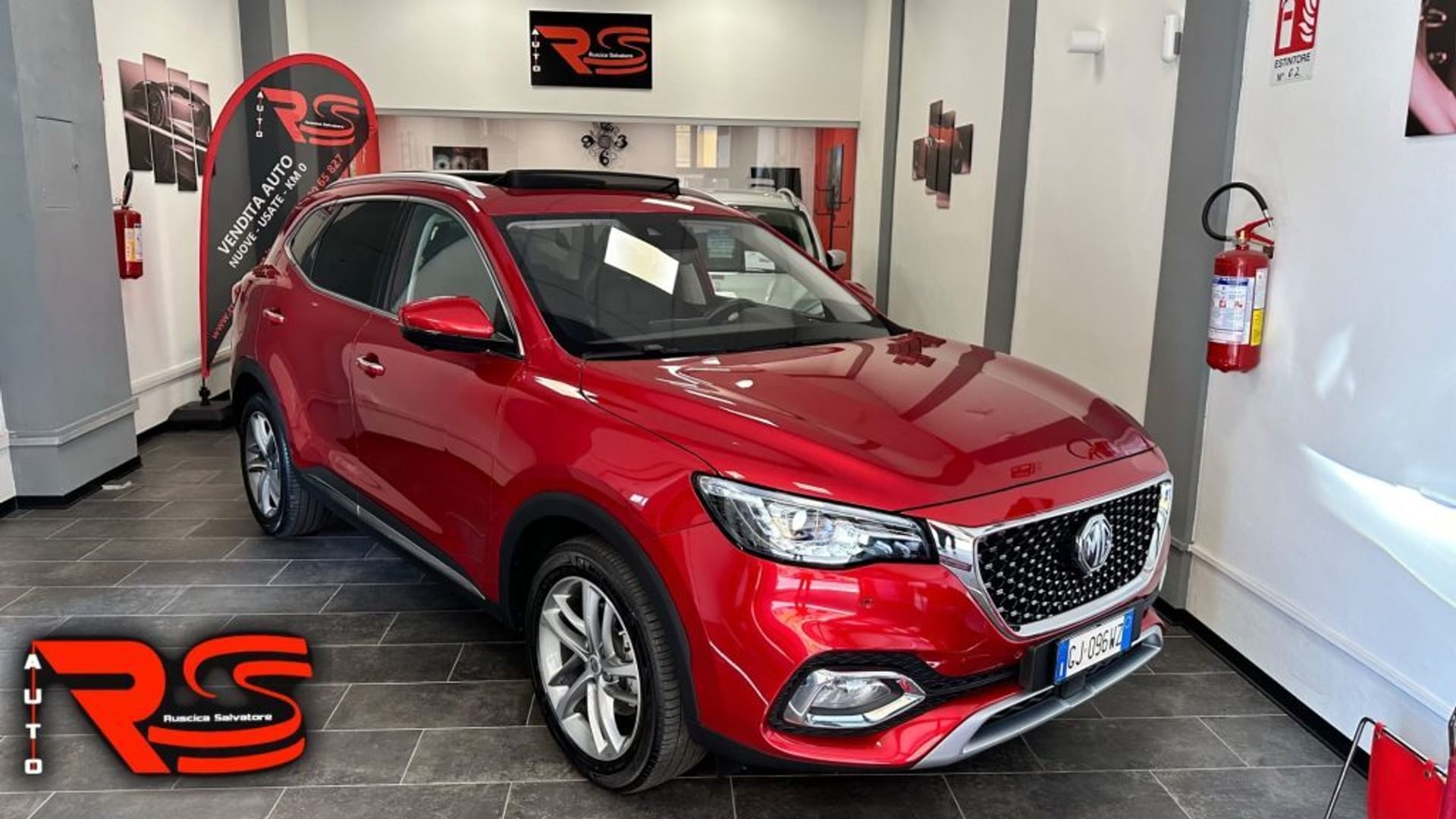 MG EHS Plug-in Hybrid Luxury STRA FULL Usata Ibrida con 10.900 km a MILITELLO IN VAL DI CATANIA ...