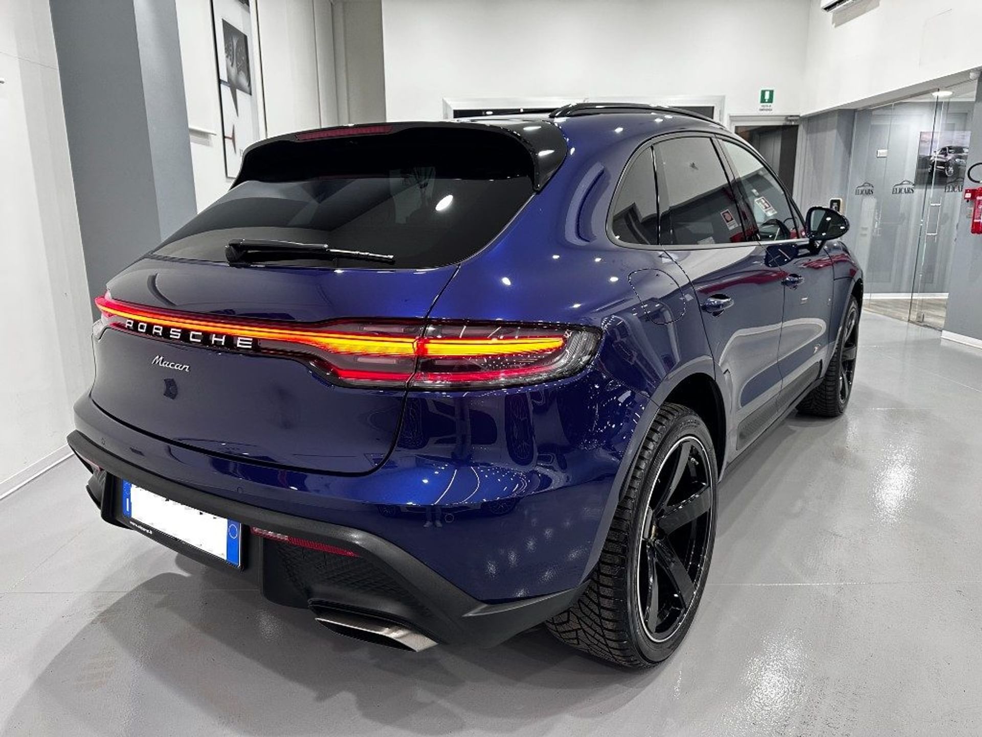 Porsche Macan 2.0 - TETTO APRIBILE Usata Benzina con 12.863 km a Torino ...