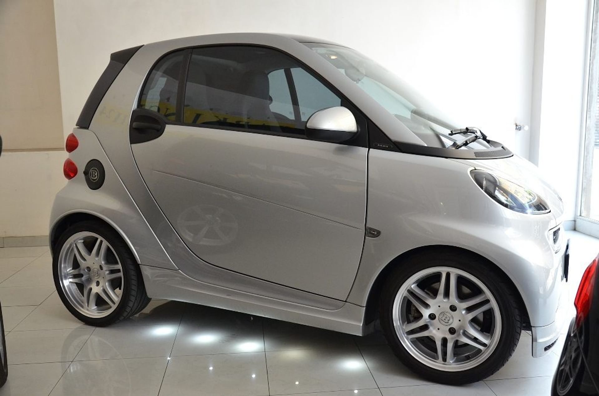Smart ForTwo 1000 72 kW coupé BRABUS Xclusive*NAVI*XENO*LED* Usata ...