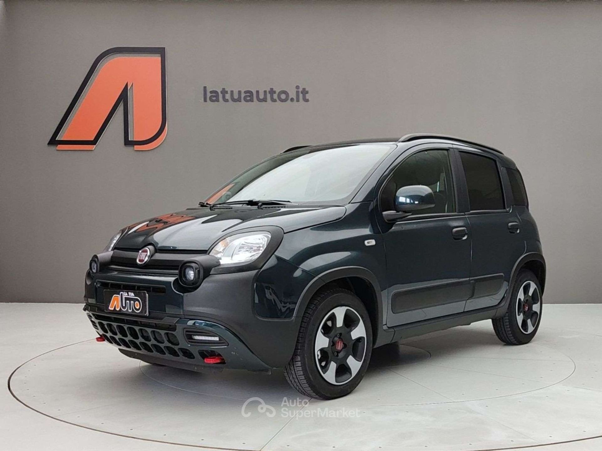 Fiat Panda 1.0 70CV HYBRID CROSS Usata Ibrida con 12.528 km a Voghera ...
