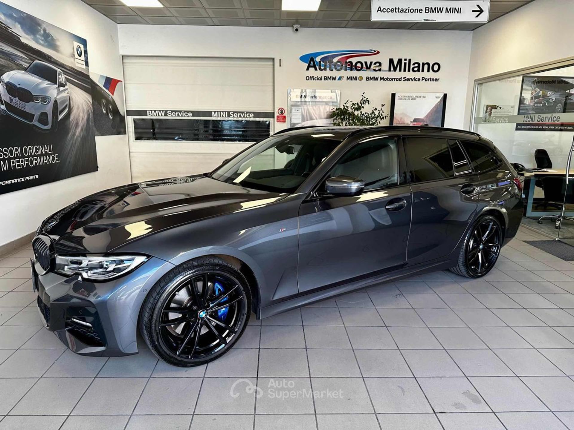 BMW Serie 3 330d d 48V xDrive Touring Msport Usata Ibrida Diesel/Elettrico con 121.403 km a ...