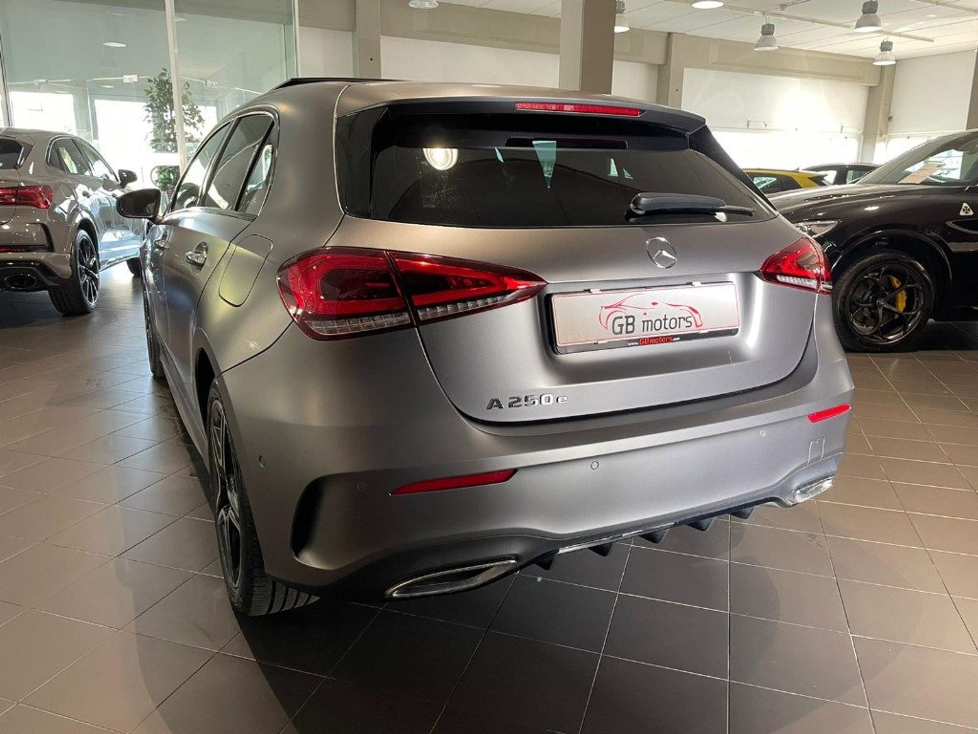 Mercedes Classe A 250 e e Plug-in hybrid Auto. Premium AMG - TETTO - LED usata petrol_electric ...