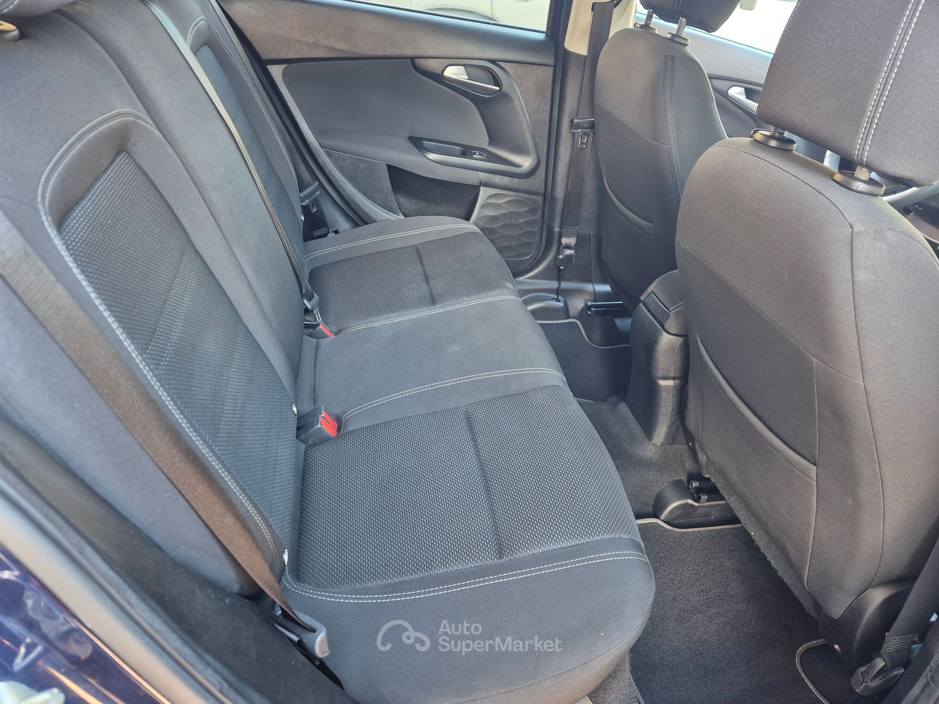 Fiat Tipo Ti presento una Fiat Tipo 1.6 station wagon del 2022, con 141 ...