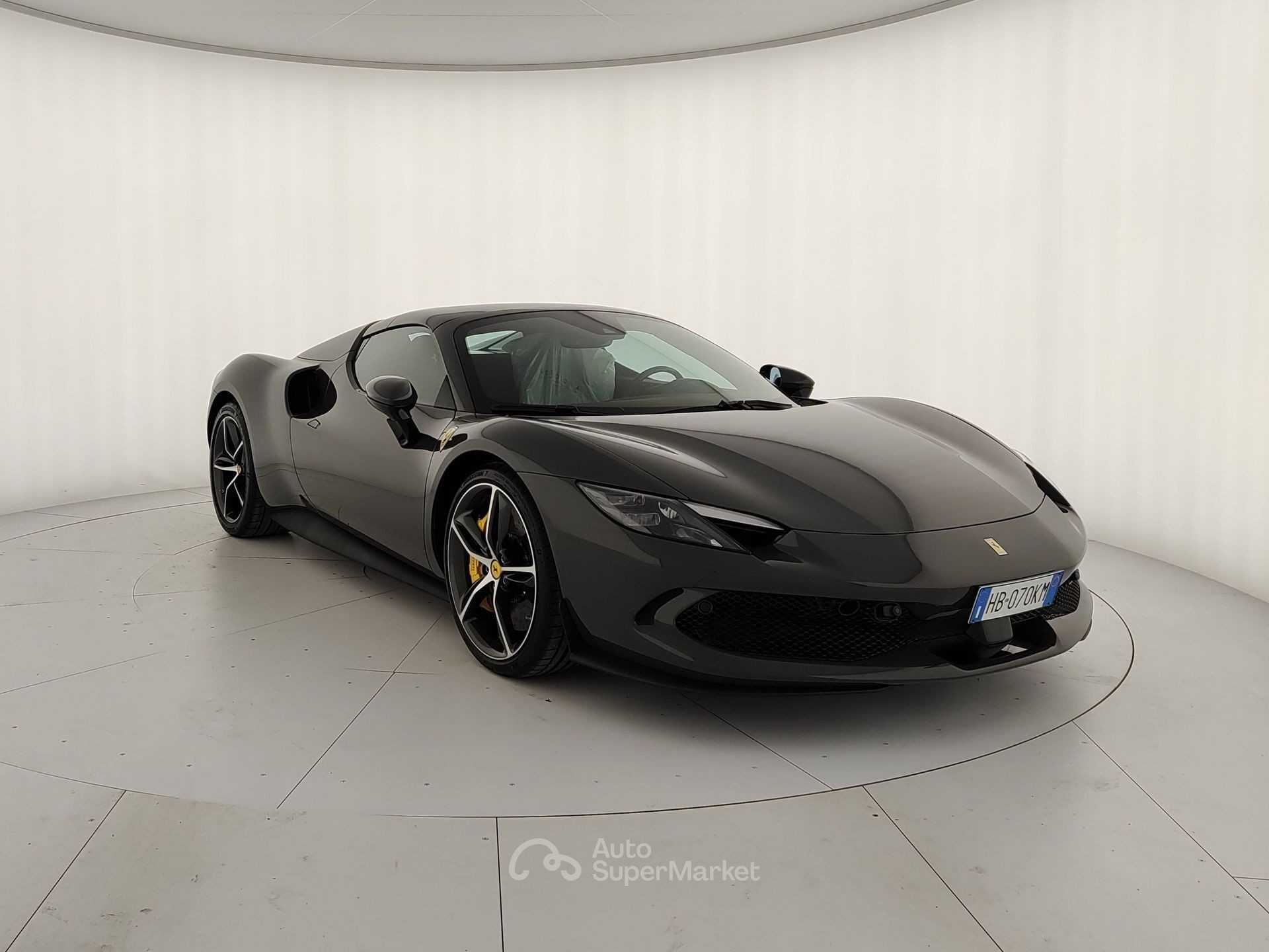 Ferrari 296 296 GTS -IVA ESPOSTA - POSSIBILITA' SUBENTRO LEASING ...