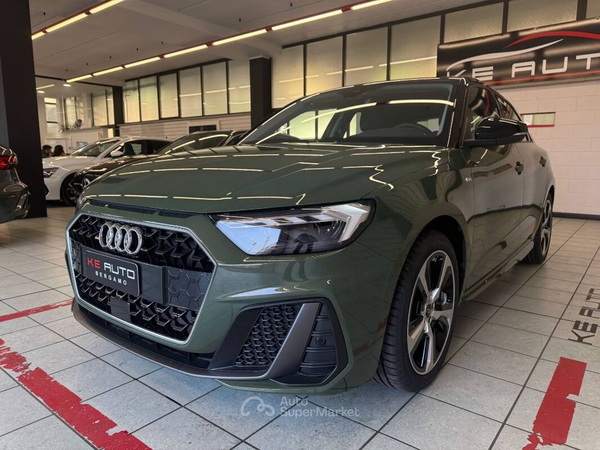 Audi A1 30 1.0 tfsi S line edition 116cv s-tronic Nuova Benzina con 10 ...