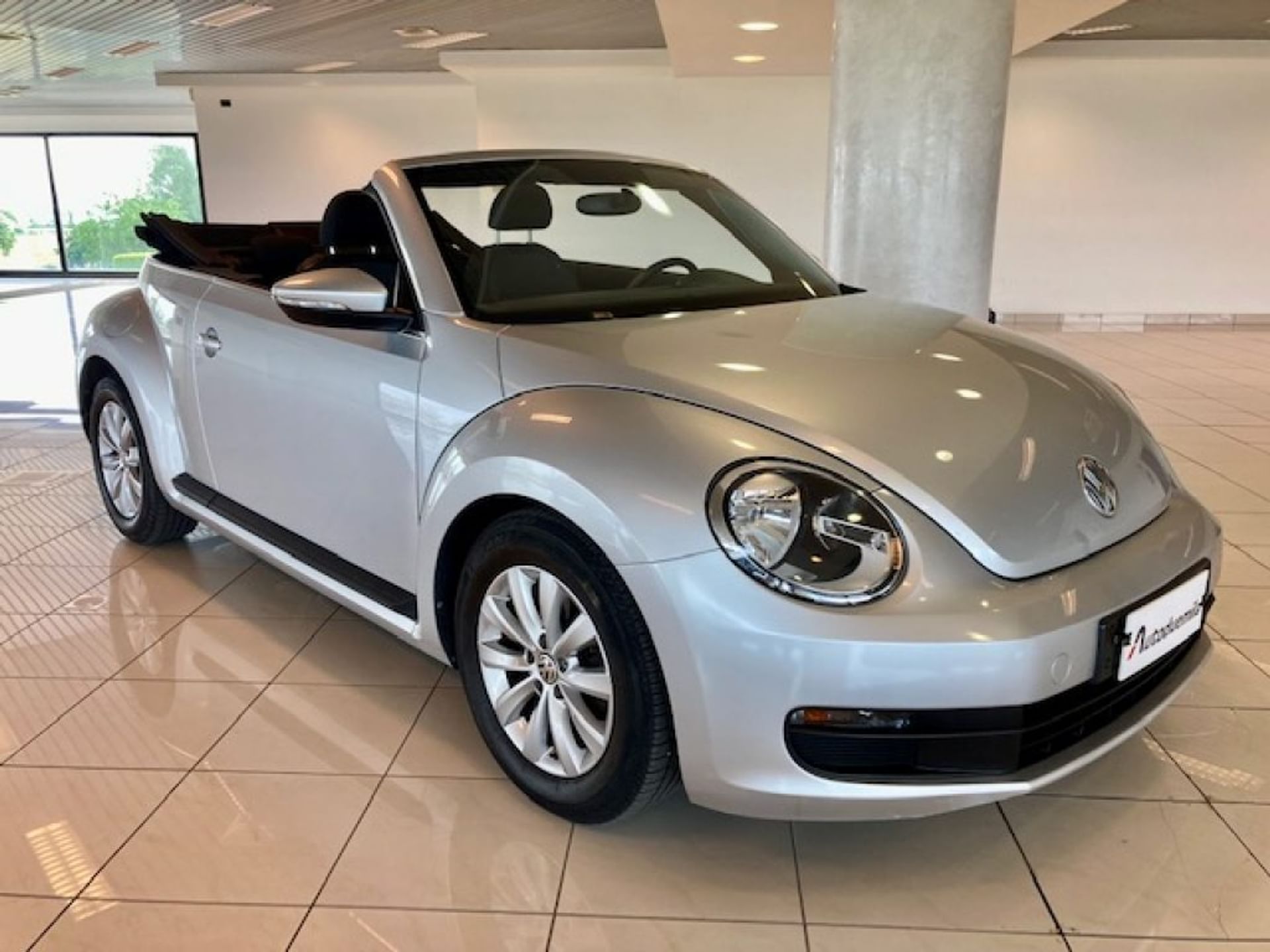 Volkswagen Maggiolino 1.2 TSI Cabrio 1.2 TSI Design Tagliandata ...