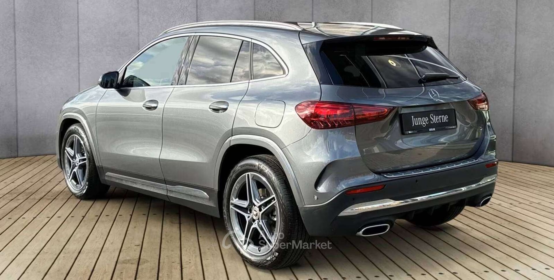 Mercedes-Benz GLA Amg auto 2025 camera 163cv 19" vari colori Usata ...