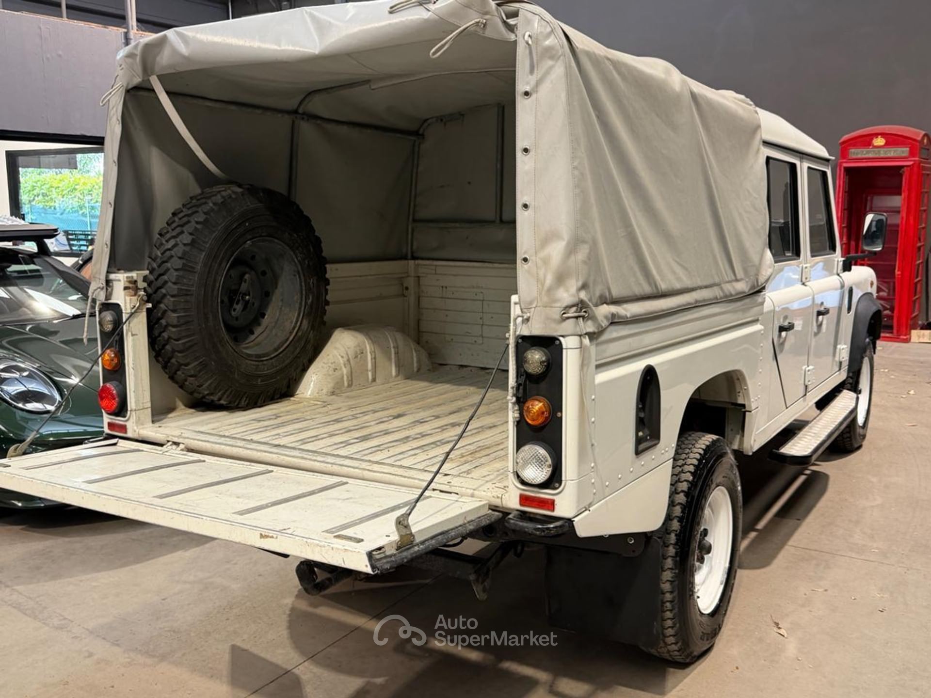 Land Rover Defender 130 2.5 Td5 cat CrewCab S Usata Diesel con 65.000 ...