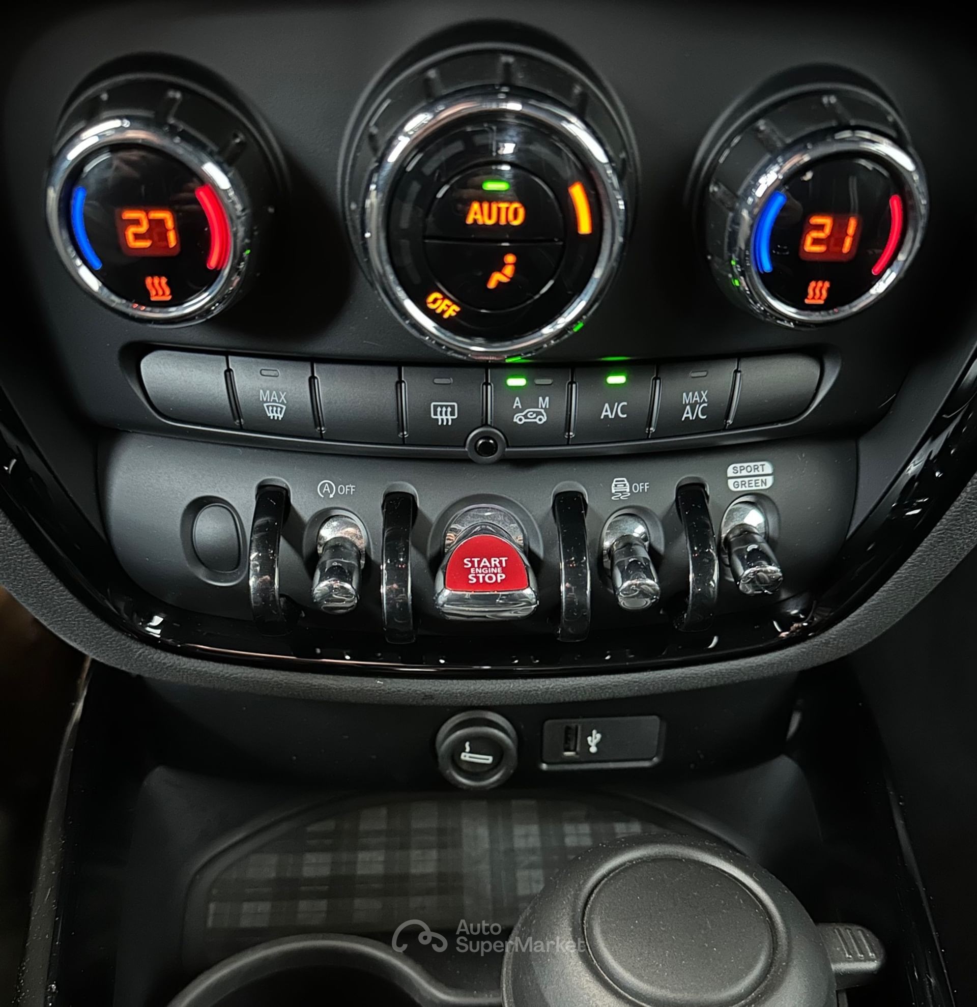 MINI Mini Coupè 2.0 JCW JCW auto Usata Benzina con 40.000 km a Bagnolo ...
