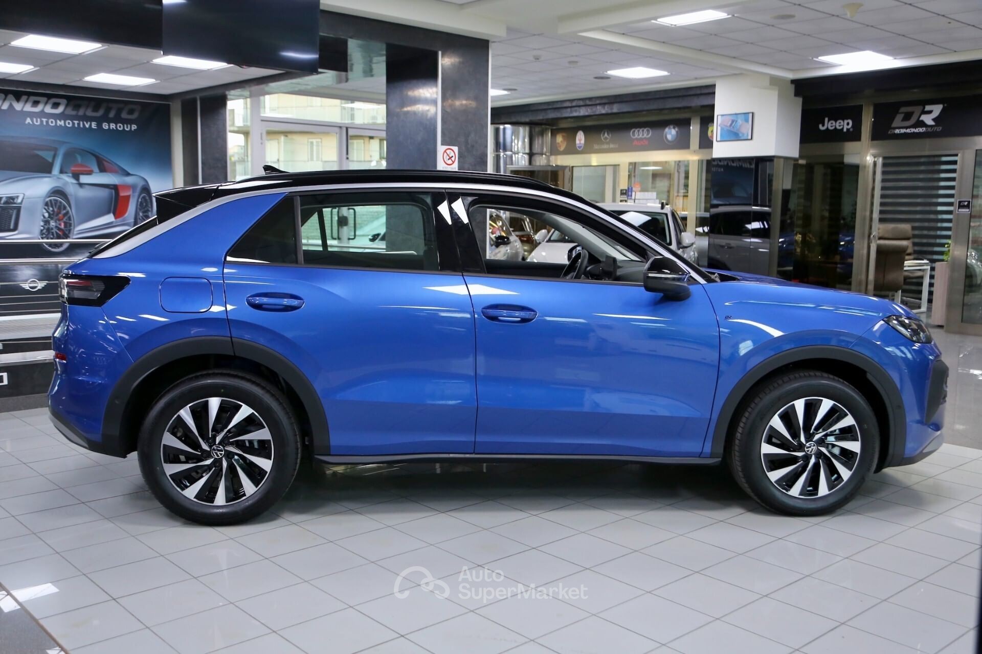 Volkswagen T-Roc 1.5 eTSI Life 115cv DSG_NUOVA 2026 KM0 Nuova Ibrida ...