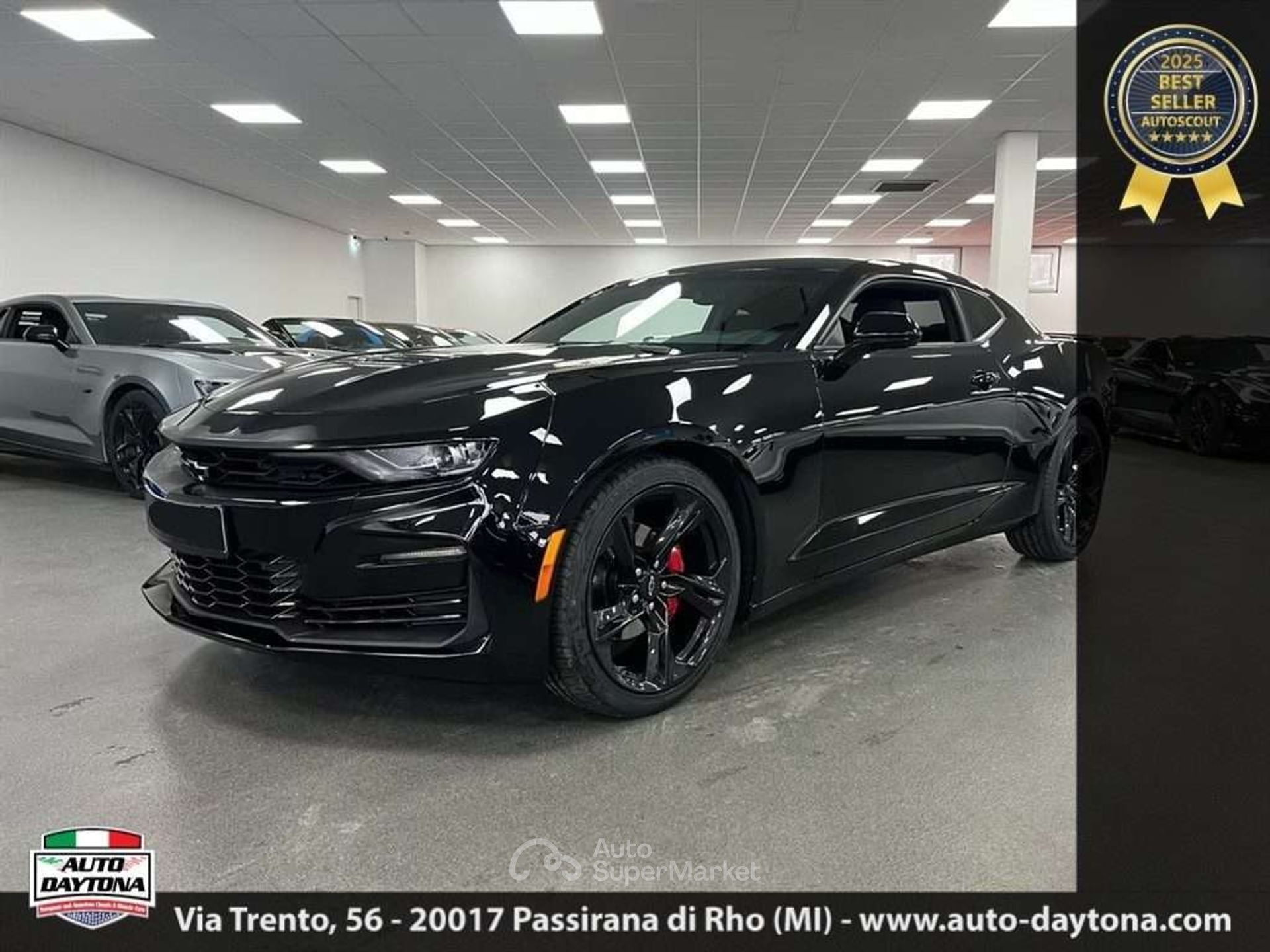 Chevrolet Camaro 6.2L V8 aut. Coupé Usata Benzina con 34.000 km a Rho ...