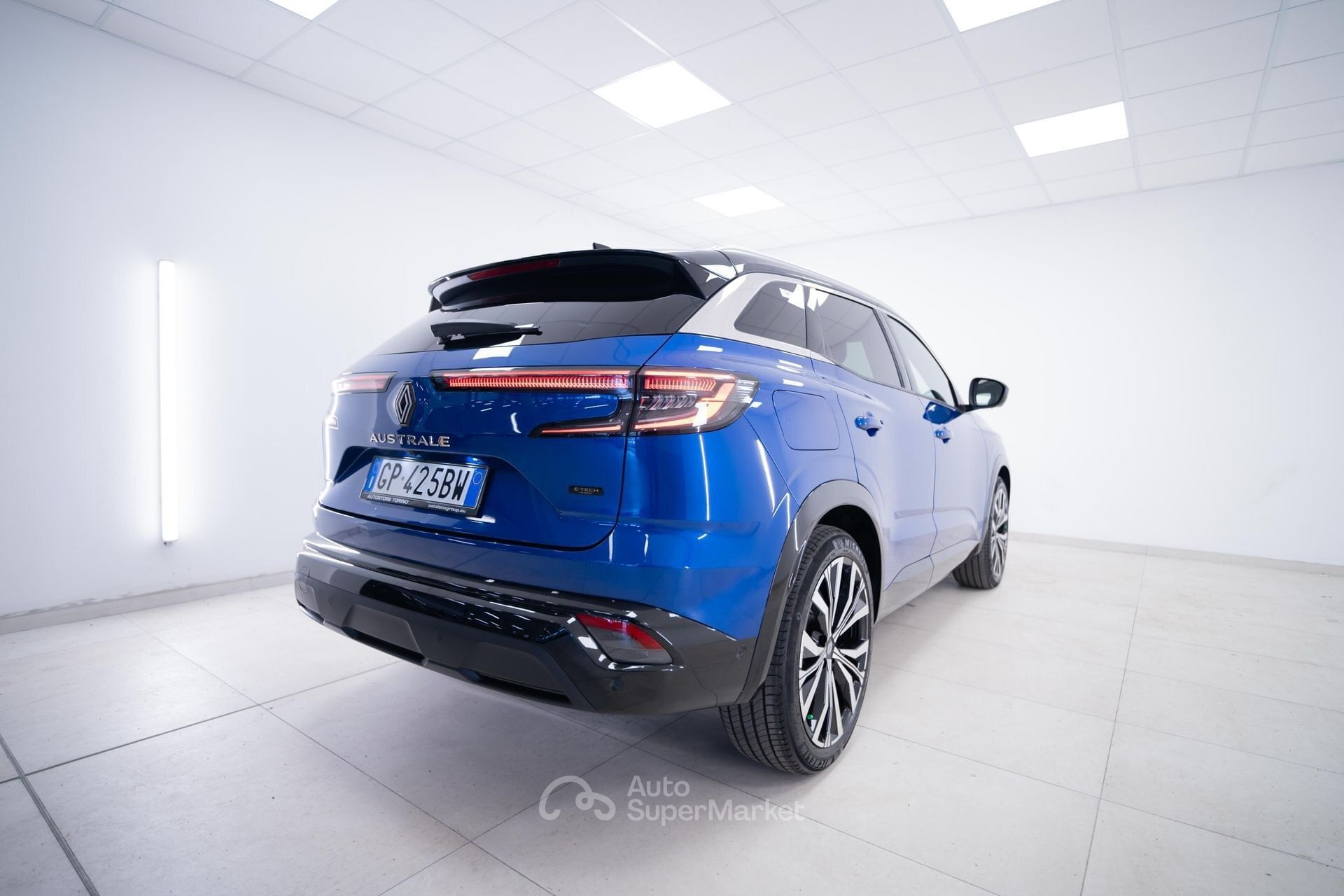 Renault Austral 1.2 E-Tech Full Hybrid Iconic 200CV Usata Ibrida ...