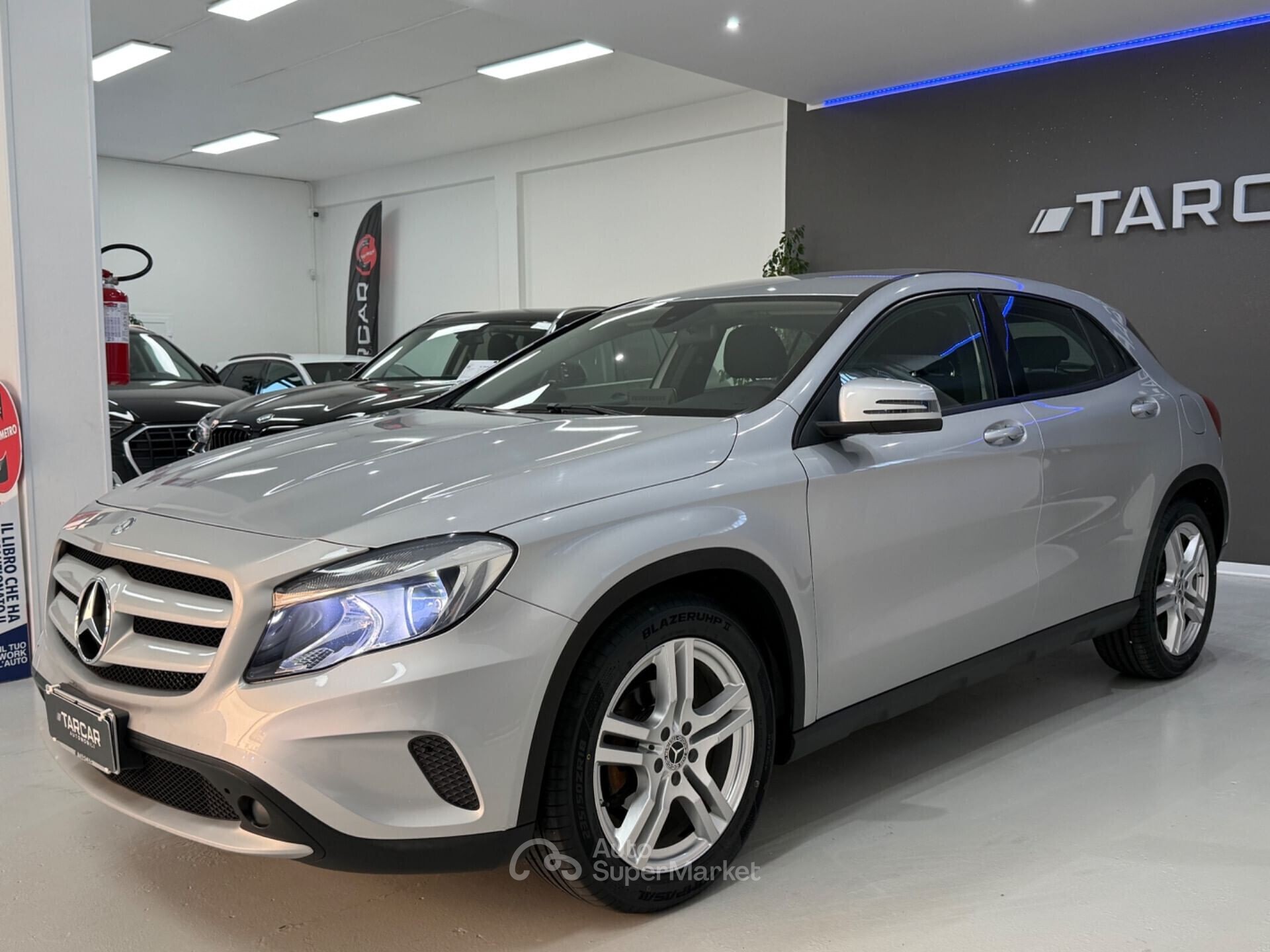 Mercedes-Benz GLA Automatic Business Usata Diesel con 186.263 km a ...