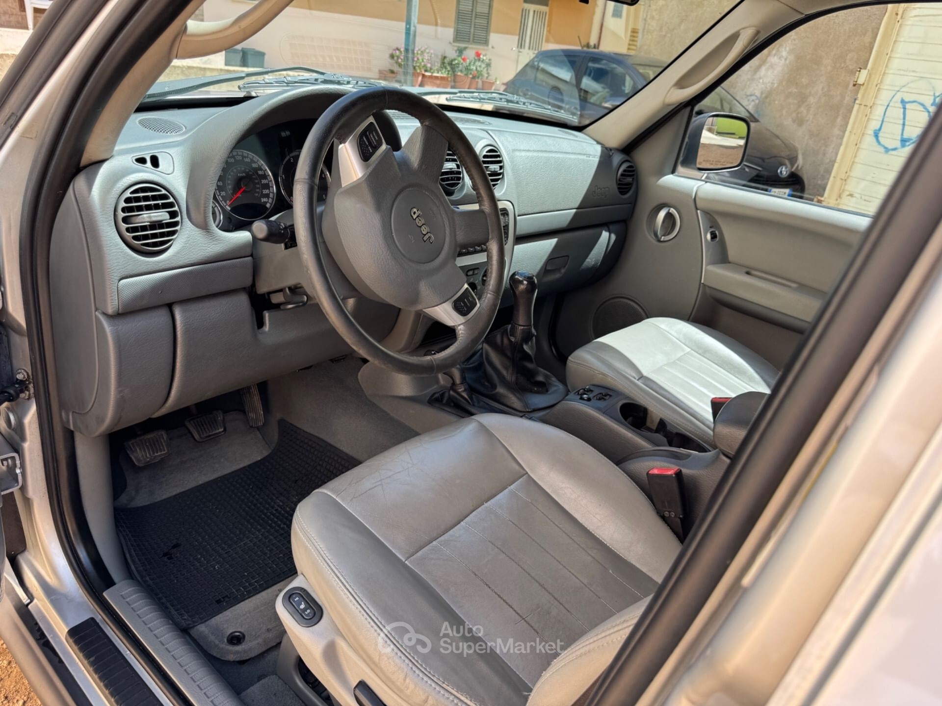 Jeep Cherokee Limited Usata Diesel con 246.000 km a Poviglio (RE ...