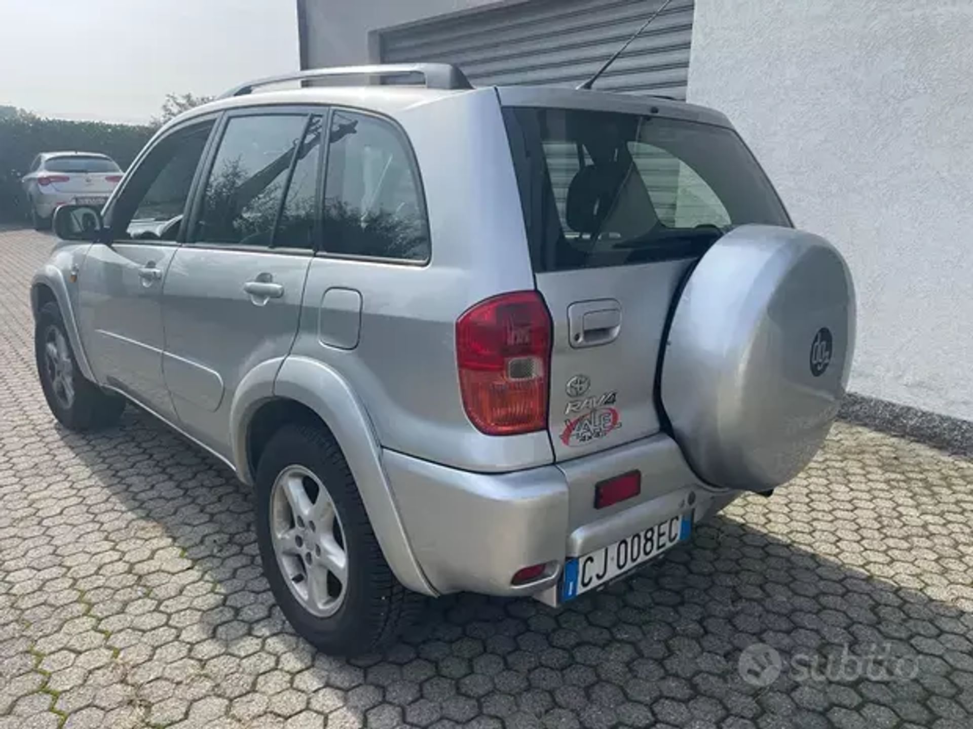 Toyota RAV4 GPL impianto con scadenza 2028 Usata Diesel con 170.000 km ...