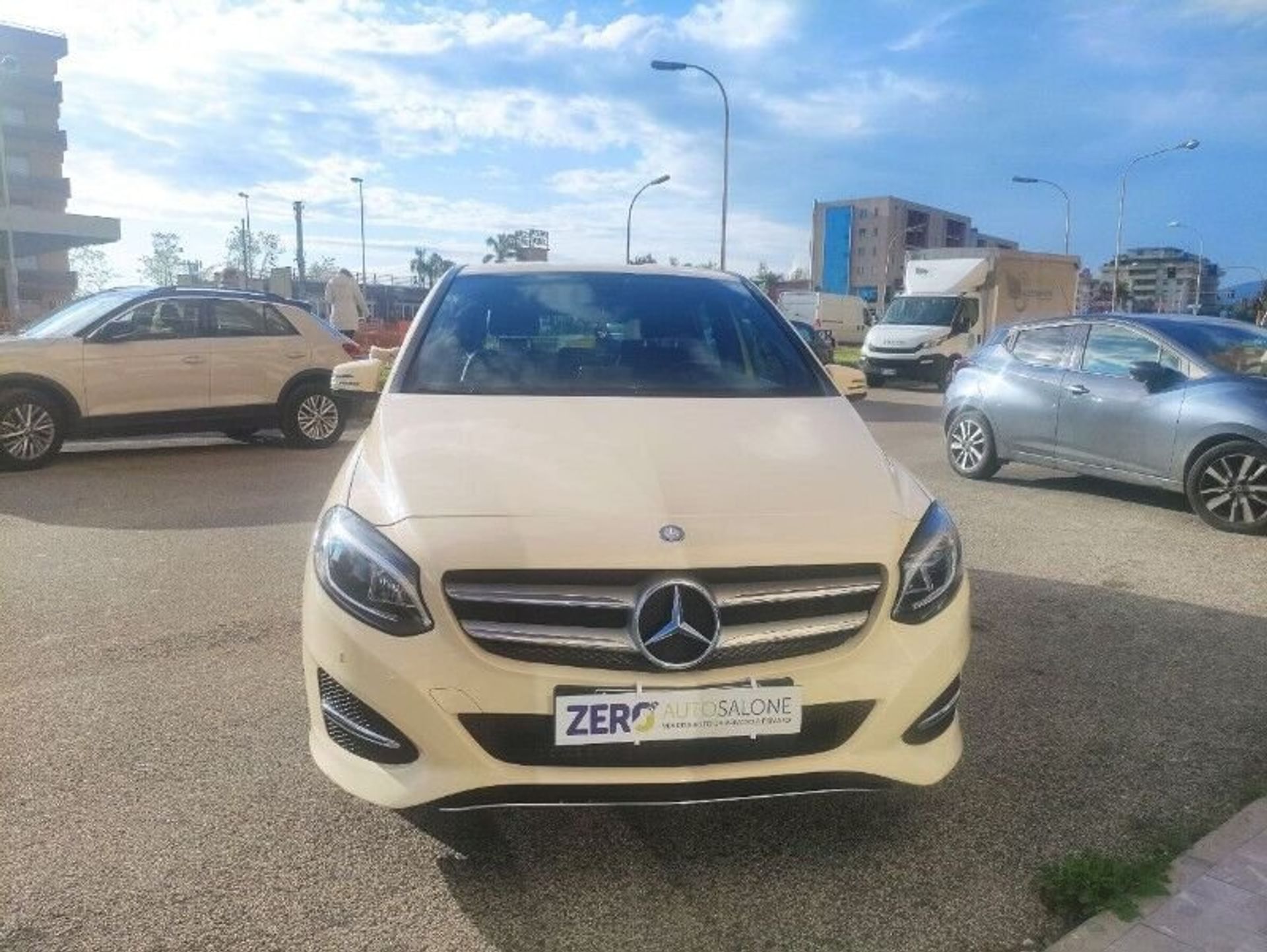 Mercedes-Benz Classe B B 180 d Automatic Sport Usata Diesel con 100.000 ...