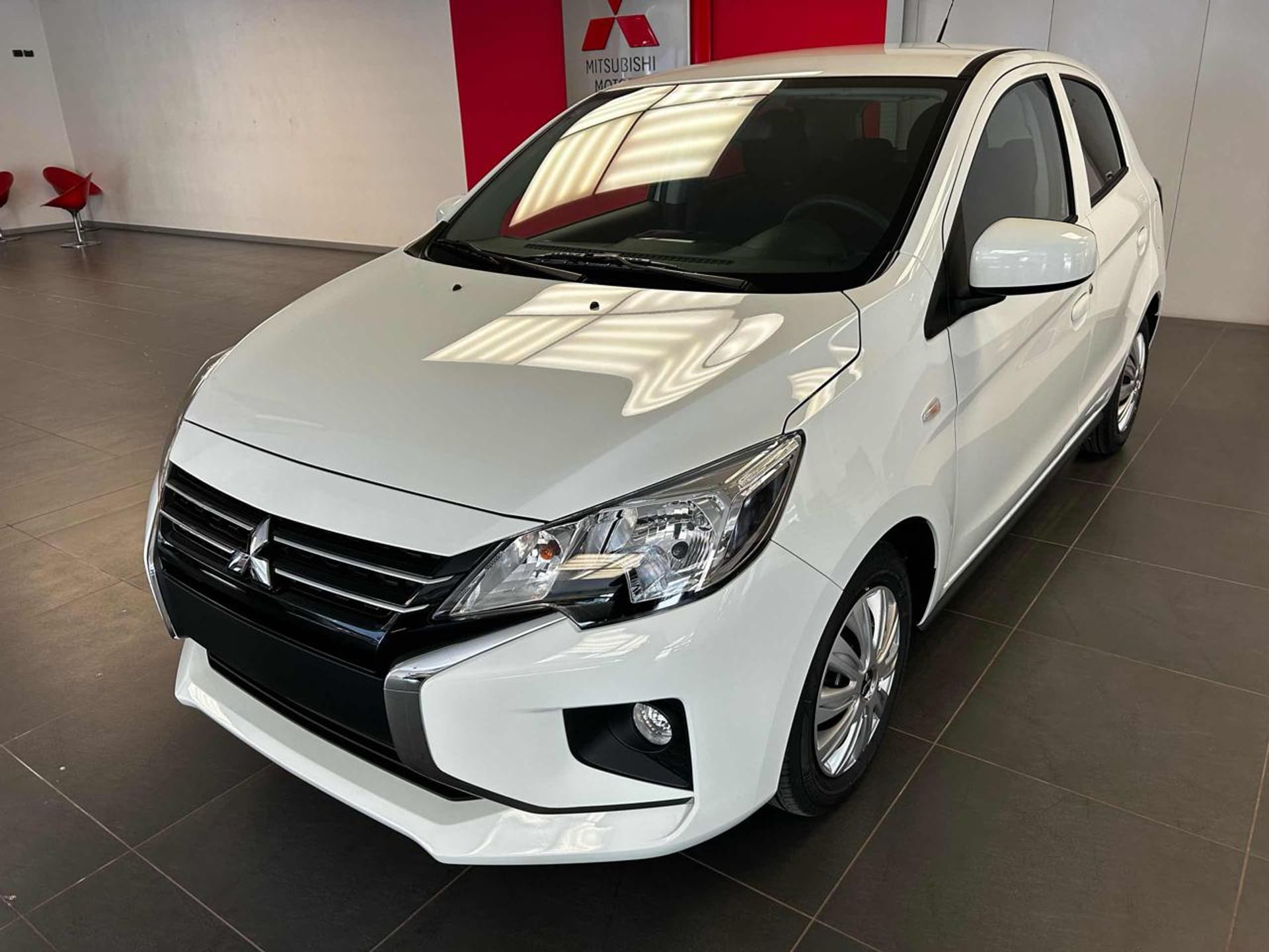 Mitsubishi Space Star 1.2 bi-fuel GPL 1.2 bi-fuel GPL Invite Radio ...