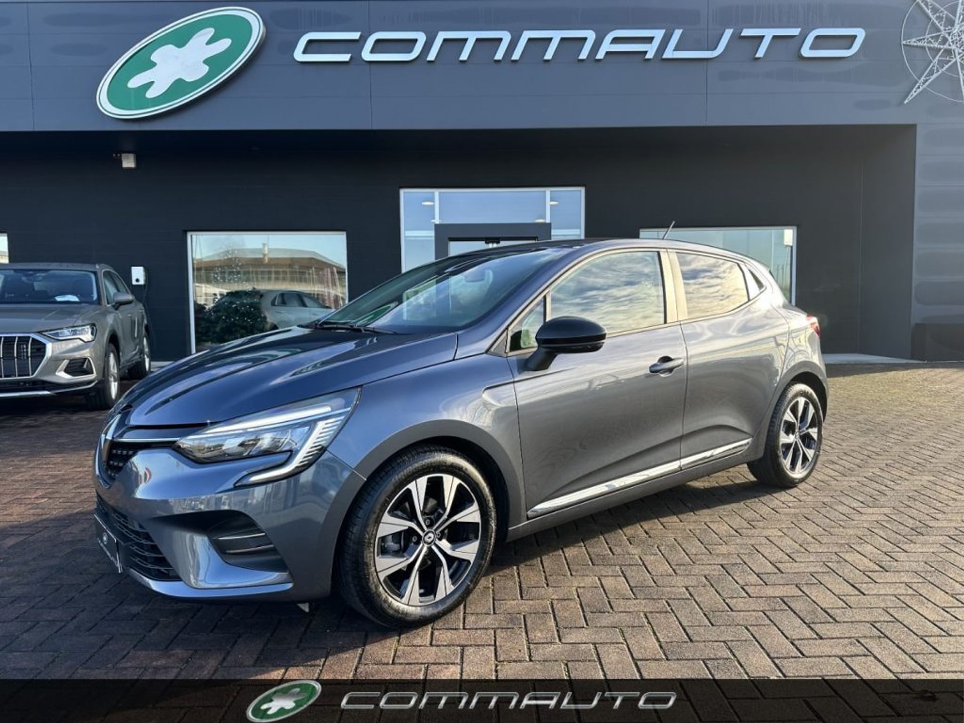 Renault Clio TCe 90 CV TCe 90 CV 5 porte Evolution Usata Benzina con 10 ...