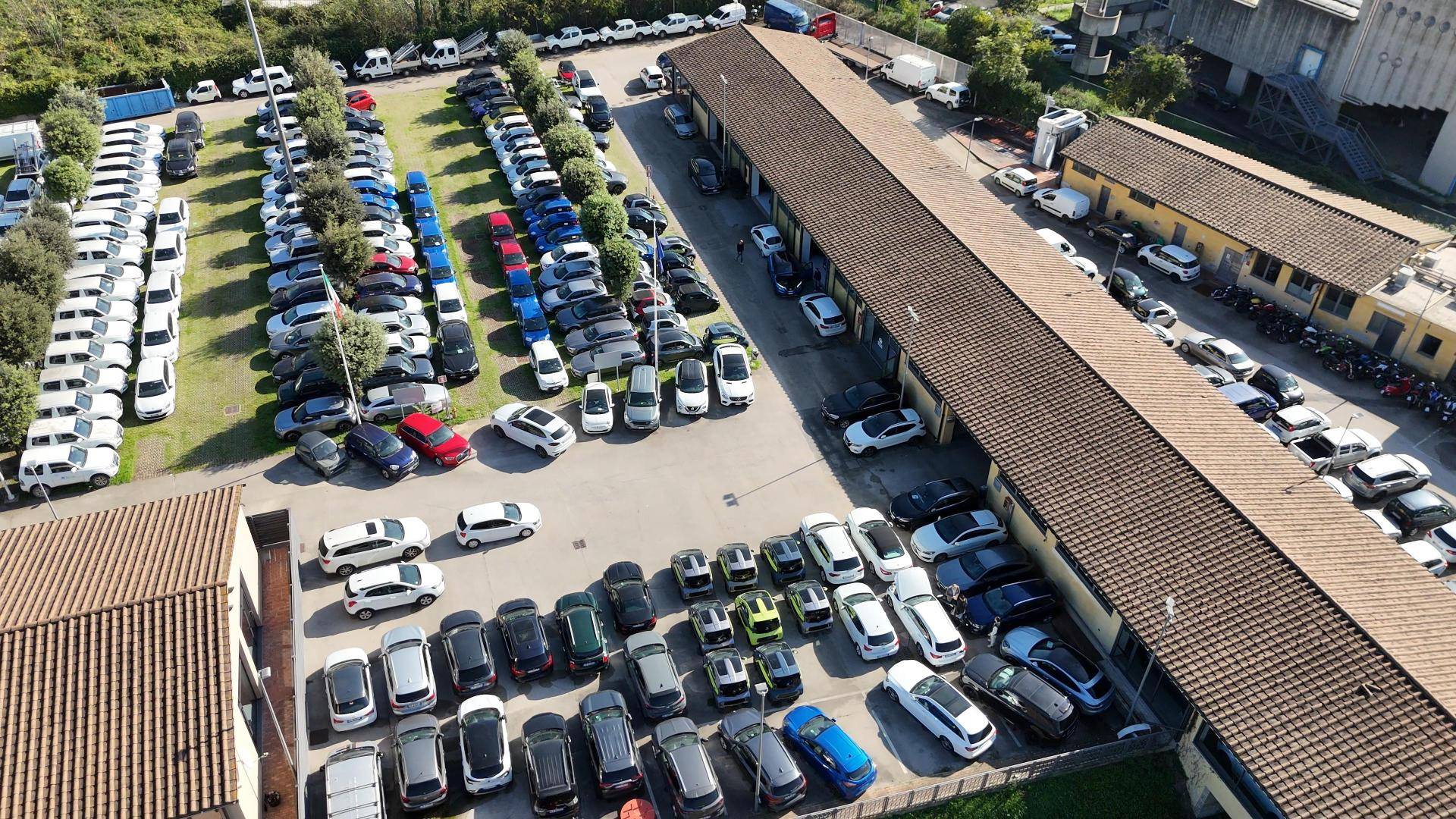 MOTOR MARKET SRL Roma, RM - Autosupermarket