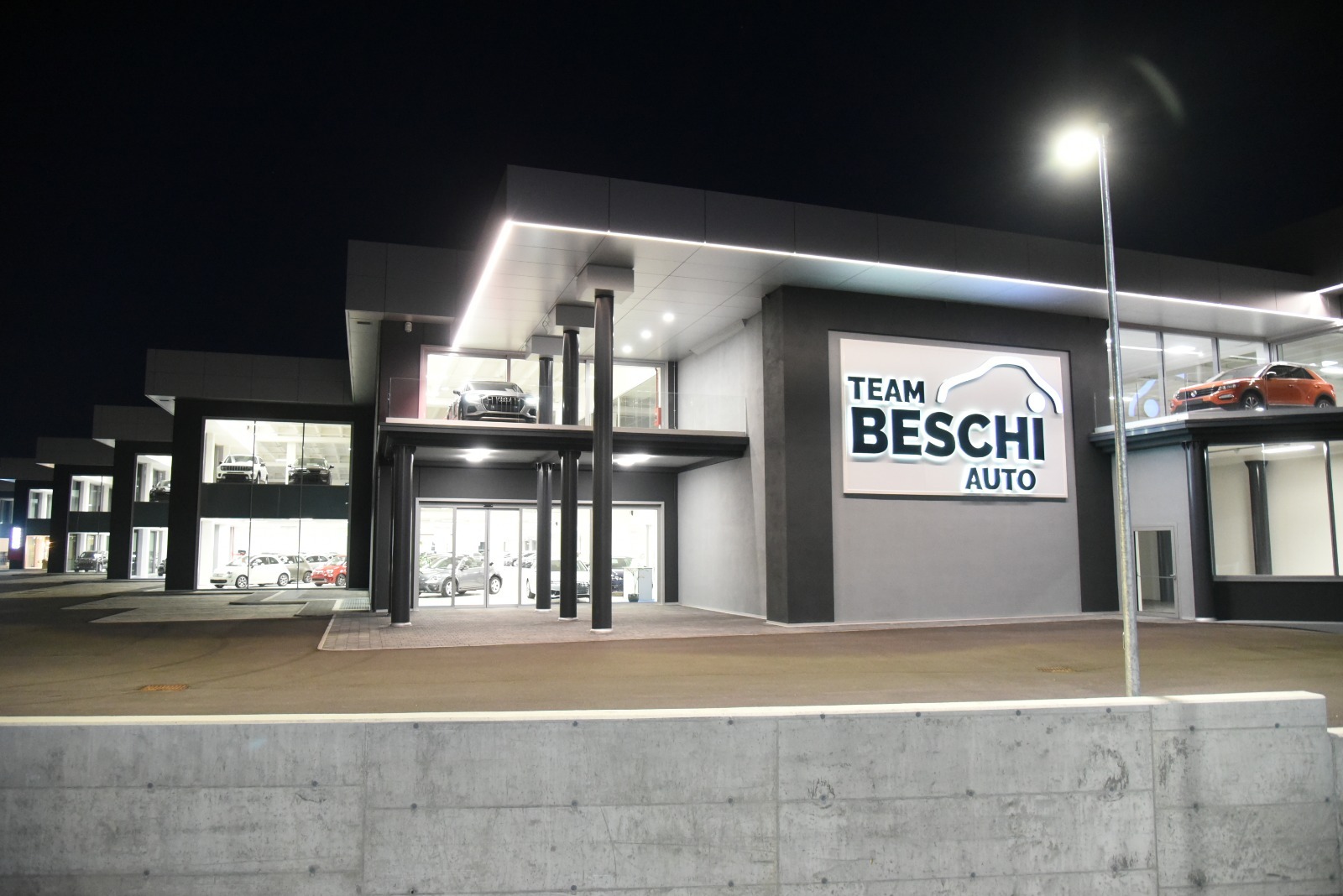 TEAM BESCHI AUTO SRL Lonato del Garda, BS - Autosupermarket